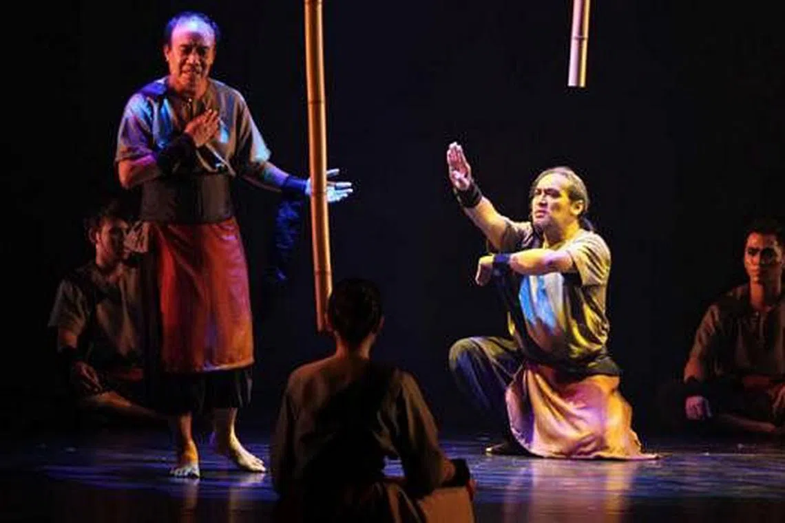 Apabila arca menari bersama aditari dua negara, Berita Gaya Hidup ...