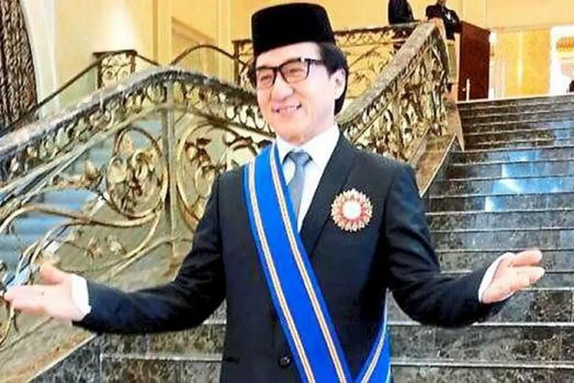 Datuk Jackie Chan, Berita Dunia - Beritaharian.sg