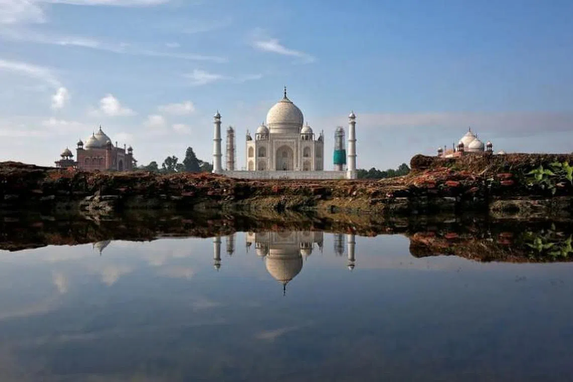 Pelancong jauhi Taj Mahal dan tarikan lain di India selepas kejadian ...