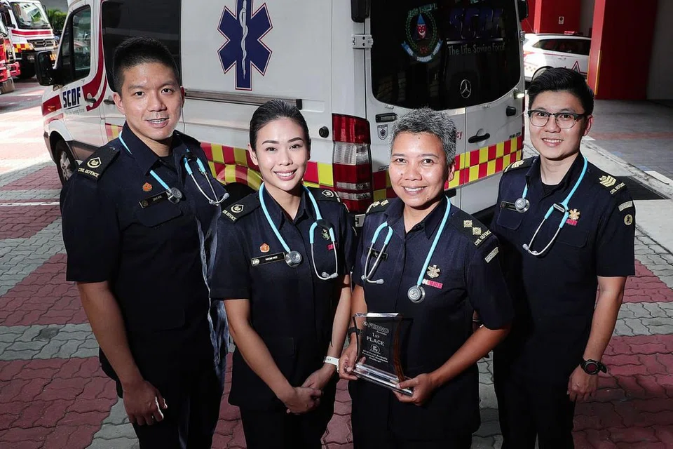 Pasukan SCDF muncul juara pertandingan paramedik di Australia, Berita ...
