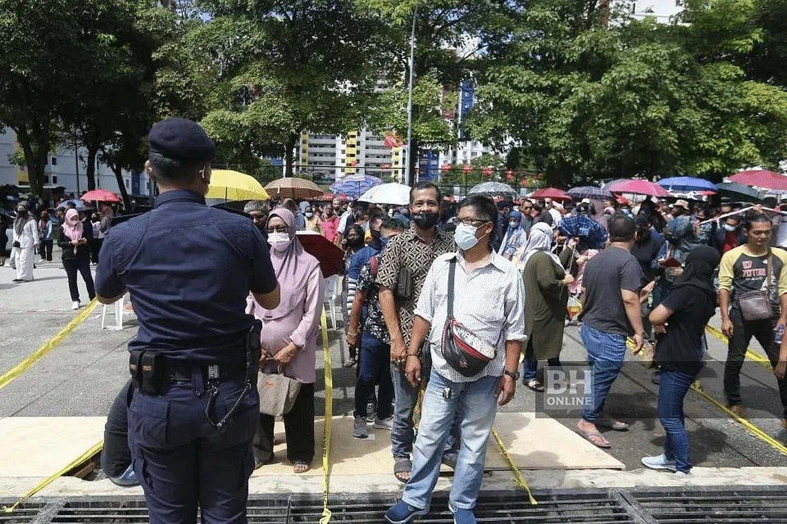 PRU15: 3 meninggal ketika mengundi; individu masalah mental buat kacau ...