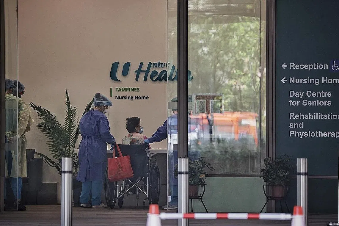 Penghuni rumah jagaan sudah divaksinasi tidak perlu dipindah jika dijangkiti 'Covid-19 ringan ...