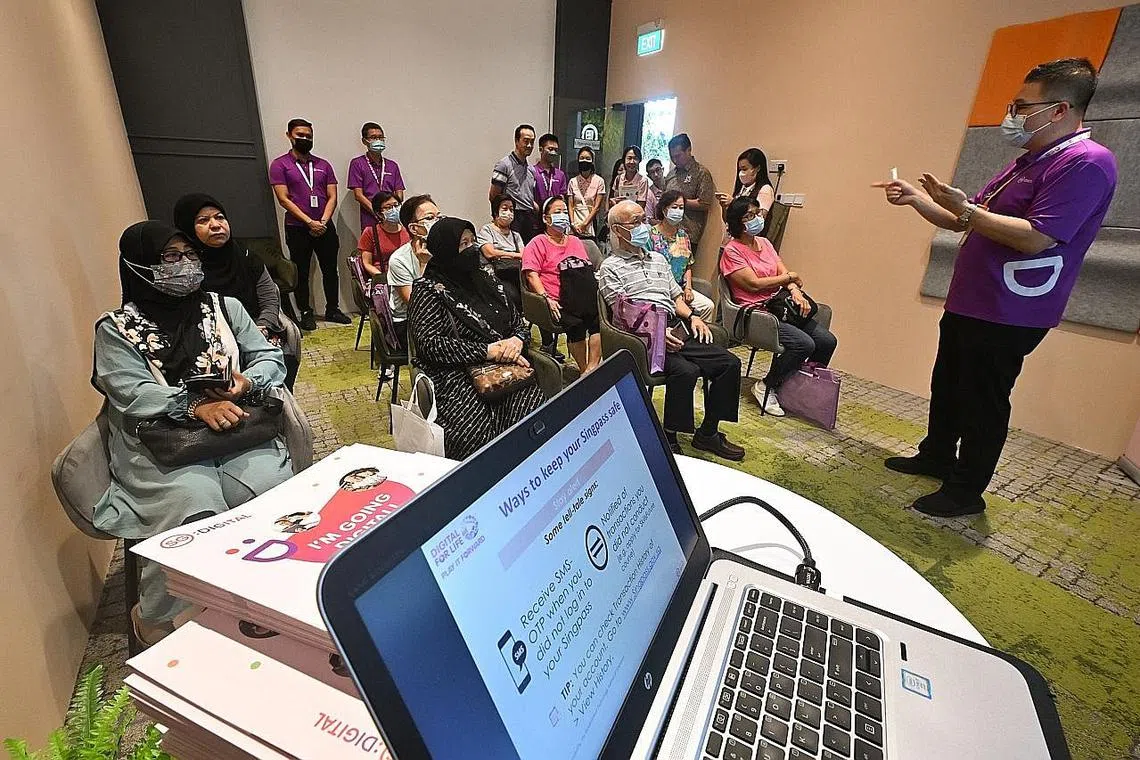 Pusat khidmat CPF di Tampines dibuka semula, penuhi keperluan persaraan ...