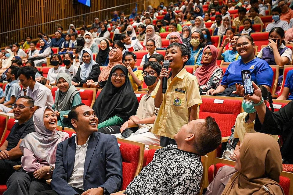 368 Rakan Bahasa dilantik bagi 2023, Berita Singapura - Beritaharian.sg