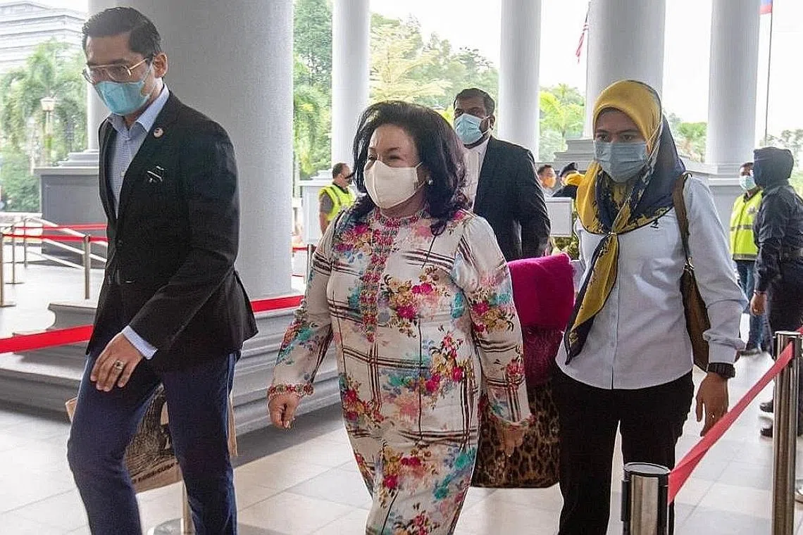 Peguam bela ada 12-18 bulan buktikan Rosmah tak bersalah di Mahkamah ...