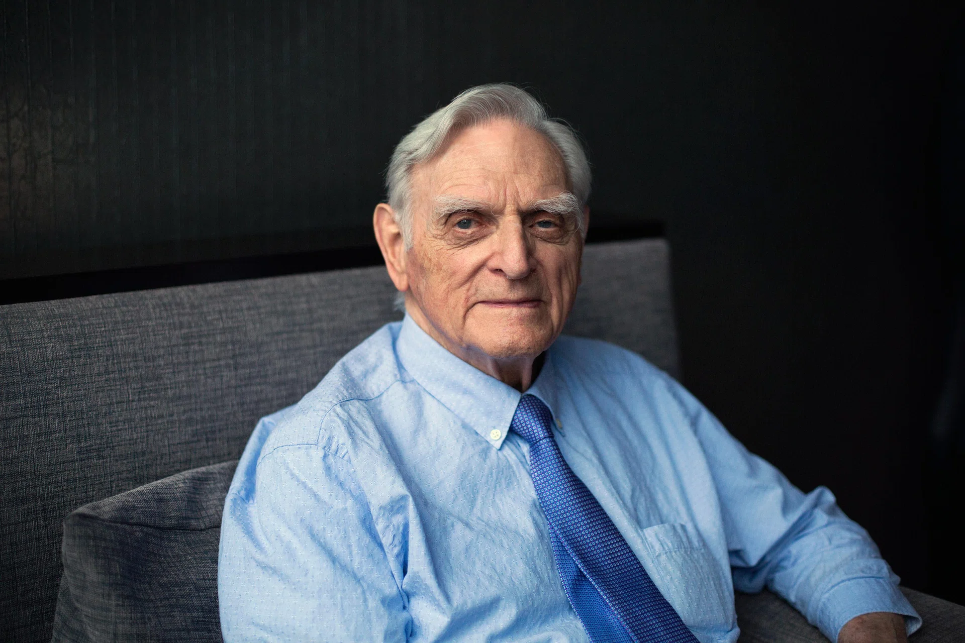 Nobel-winning lithium battery inventor John Goodenough dies at 100 ...