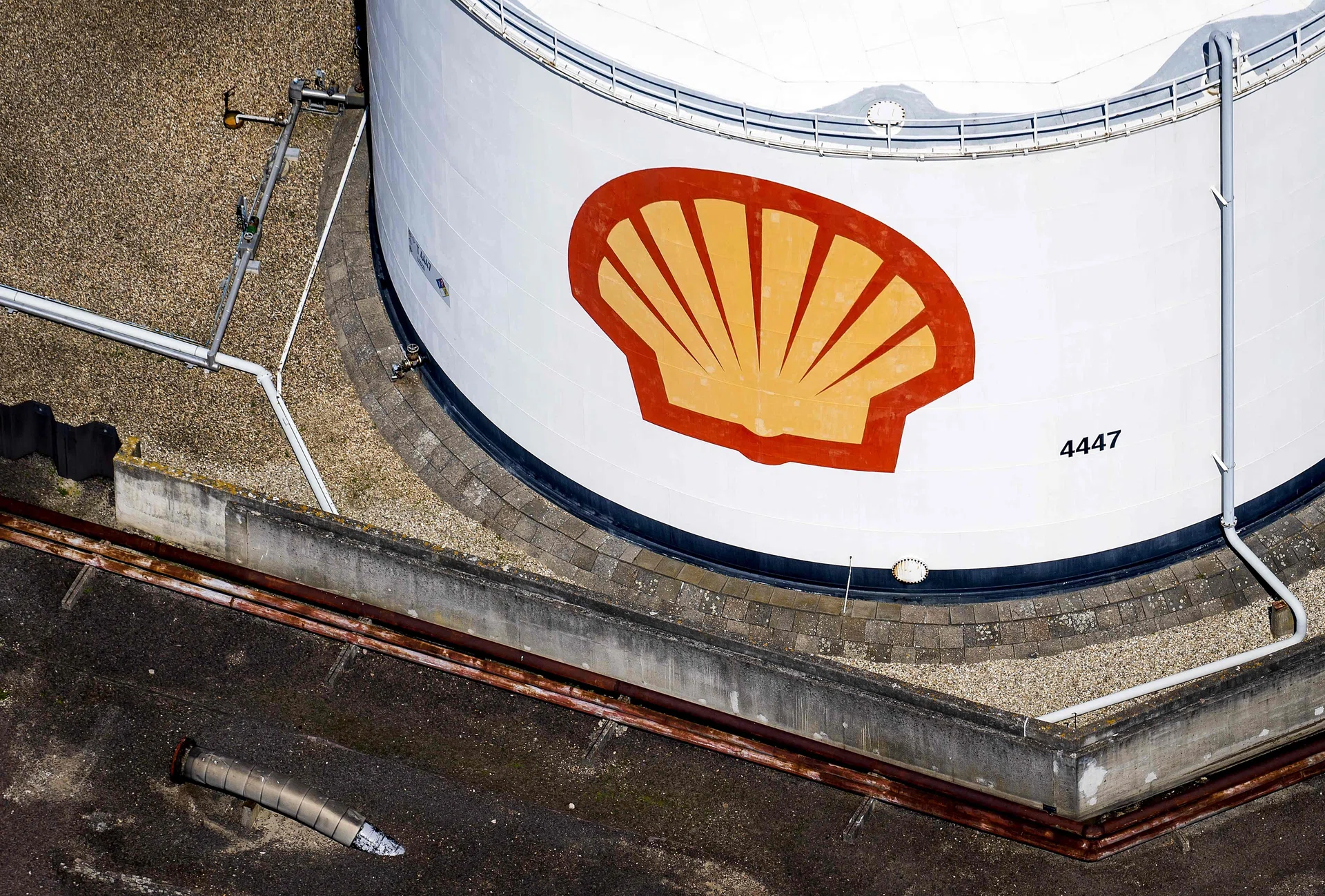 Shell greenlights US$2.5b Crux gas project off Australia - The Business ...