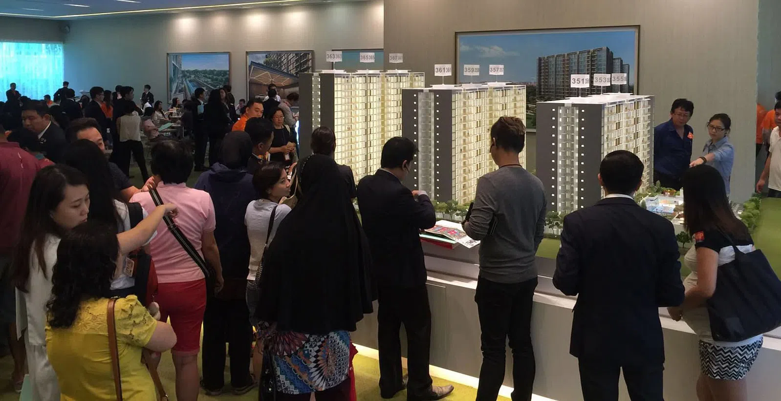 Singapore developers seek to top up their landbank - The Business Times