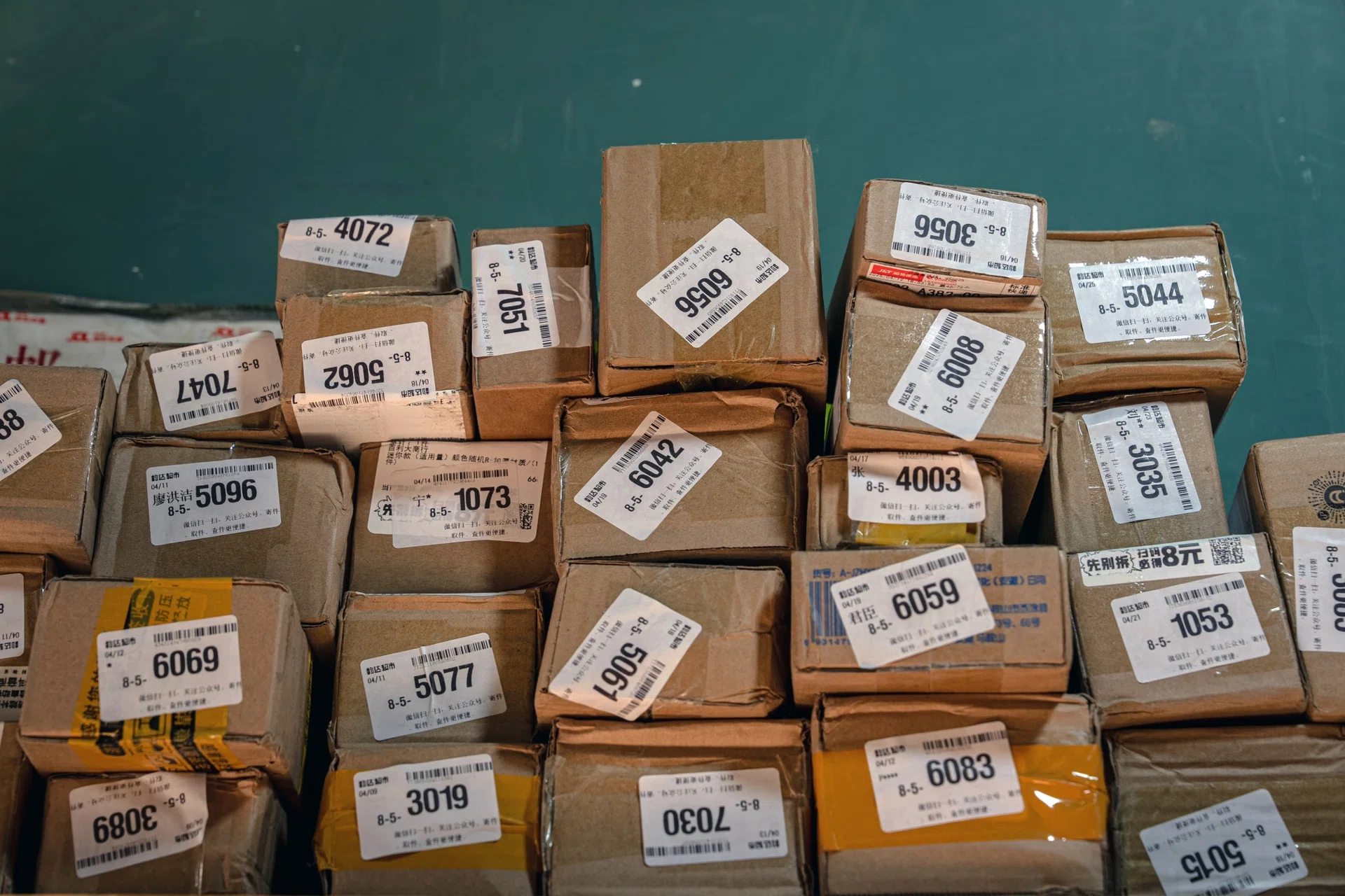 Trump ends tariff break for low-value goods in blow to online retailers ...