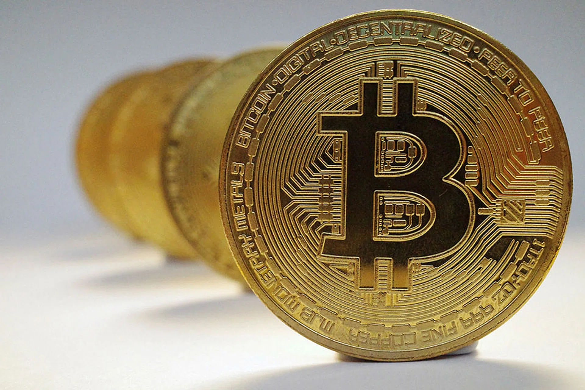 Crypto losses deepen with Bitcoin tumbling below US$34,000 - The ...