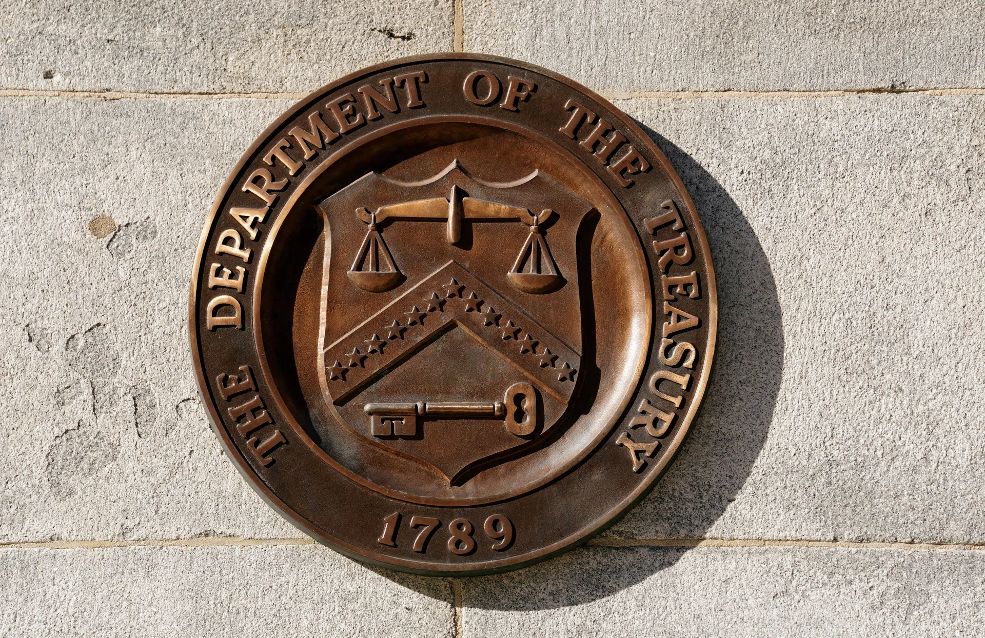 US budget deficit hits record US$840 billion over past four months ...