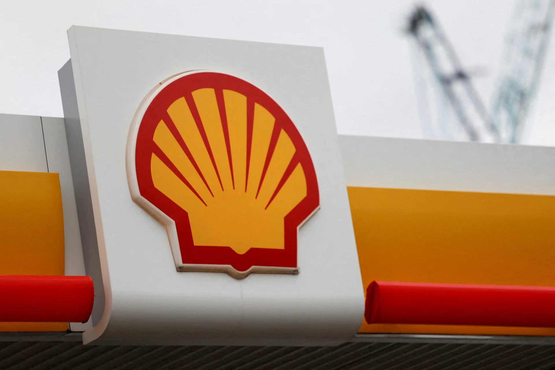 Shell completes sale of Indonesia’s Masela gas stake - The Business Times