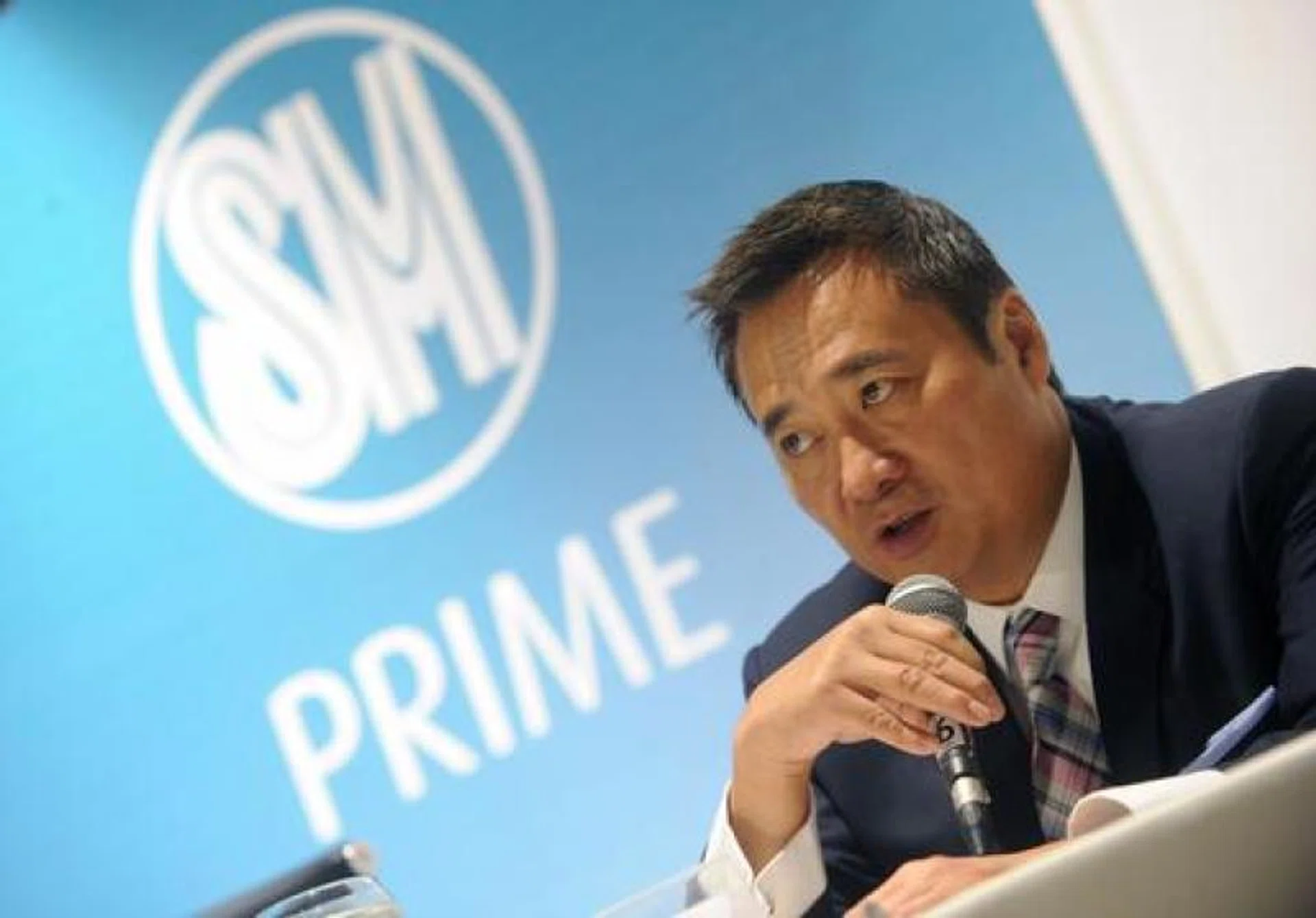 Philippines’ Sy siblings continue father’s shoe-shop-turned ...