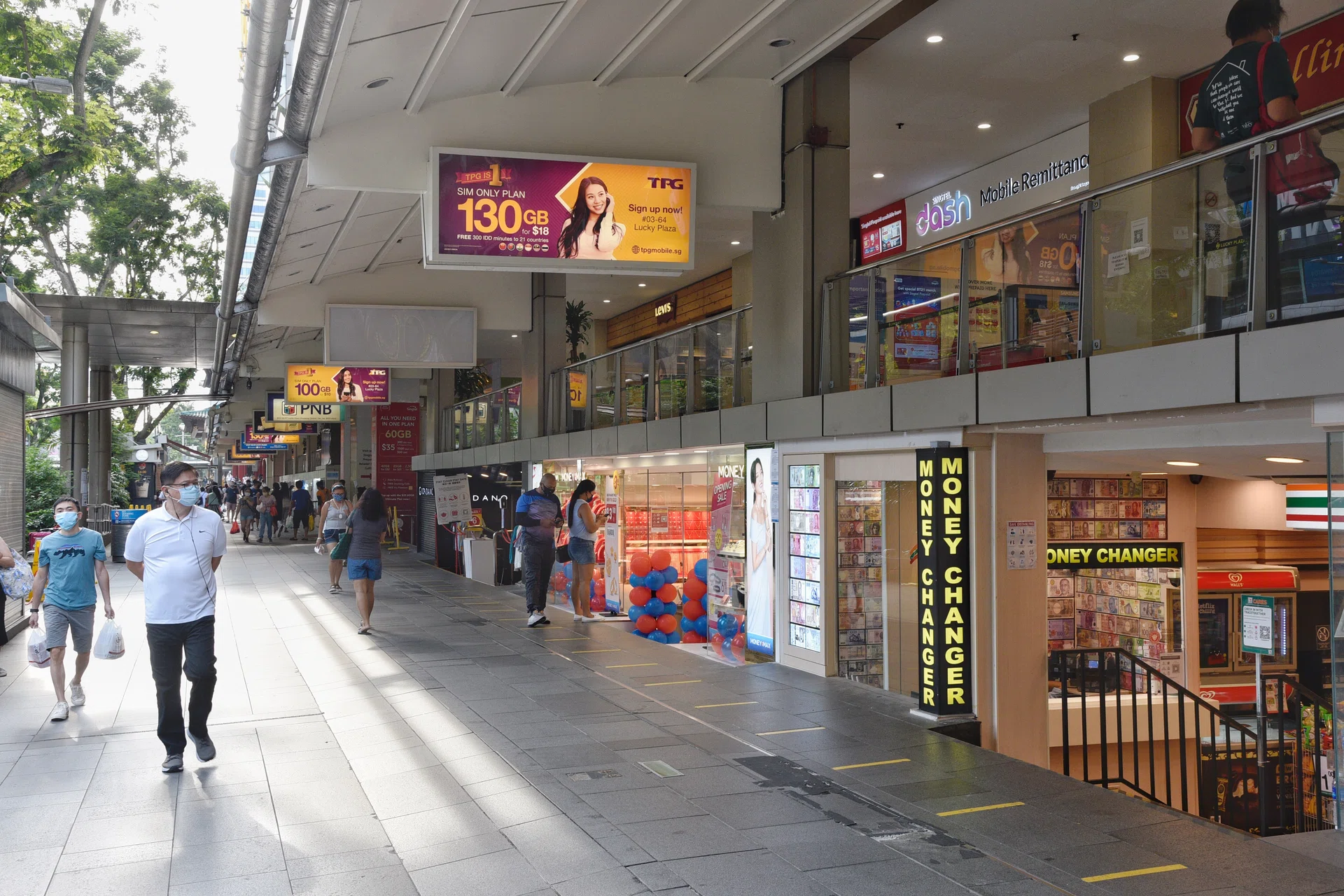 Second Chance to sell Lucky Plaza Units for S$13.39m - The Business Times