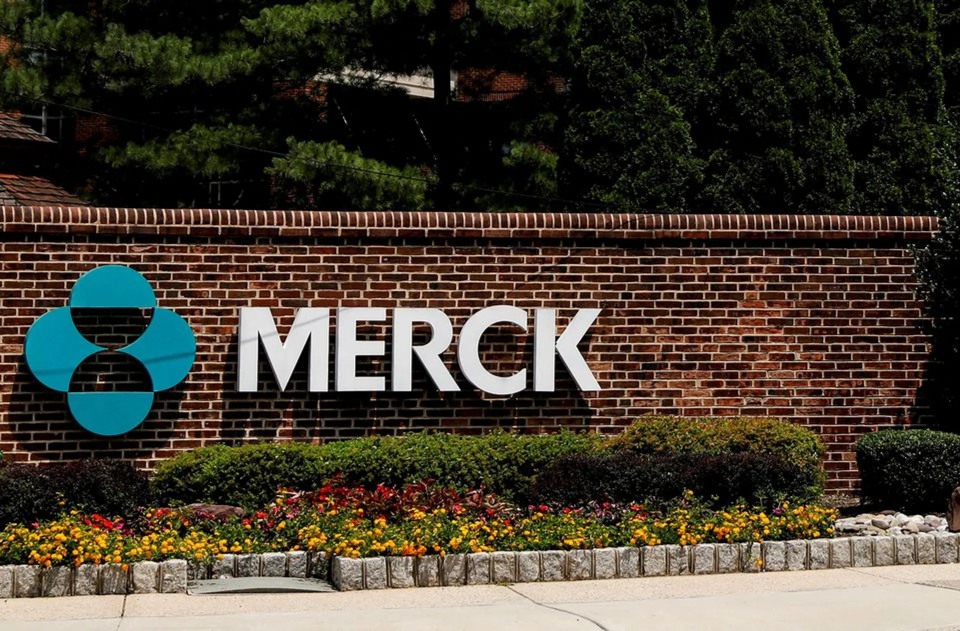 Indonesia to produce Merck’s HPV vaccines to combat cervical cancer ...
