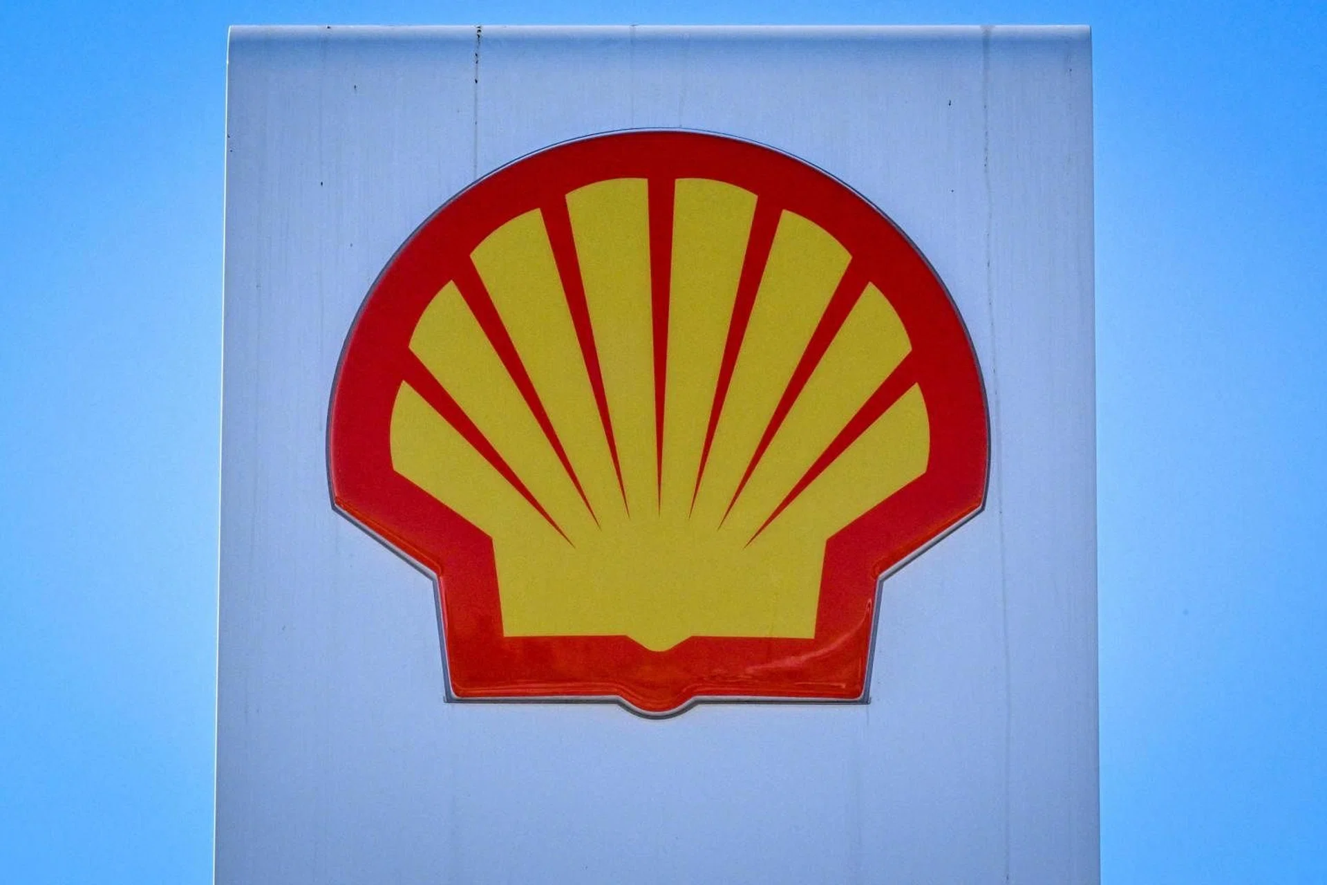 Shell directors may face lawsuit over climate transition plans - The ...