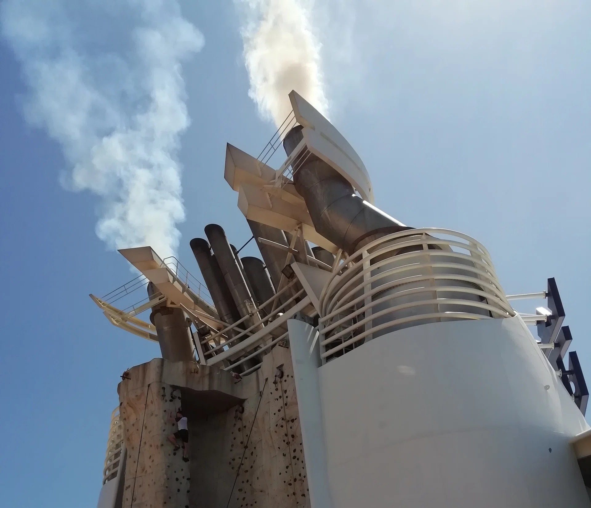 What did we wish for when we cut sulphur in marine fuel – accelerated ...