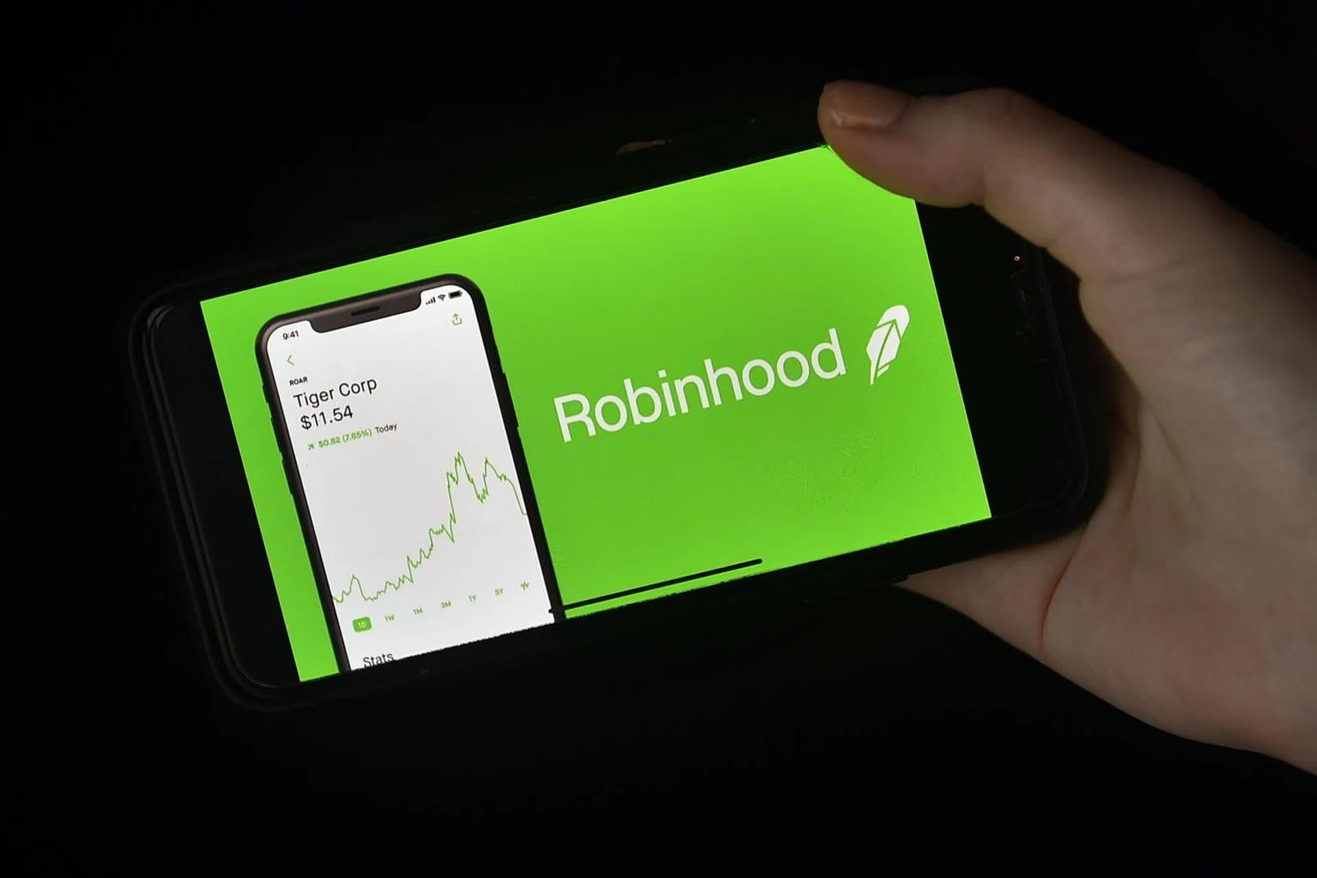 Robinhood lifts trading restrictions on all stocks, including GameStop ...
