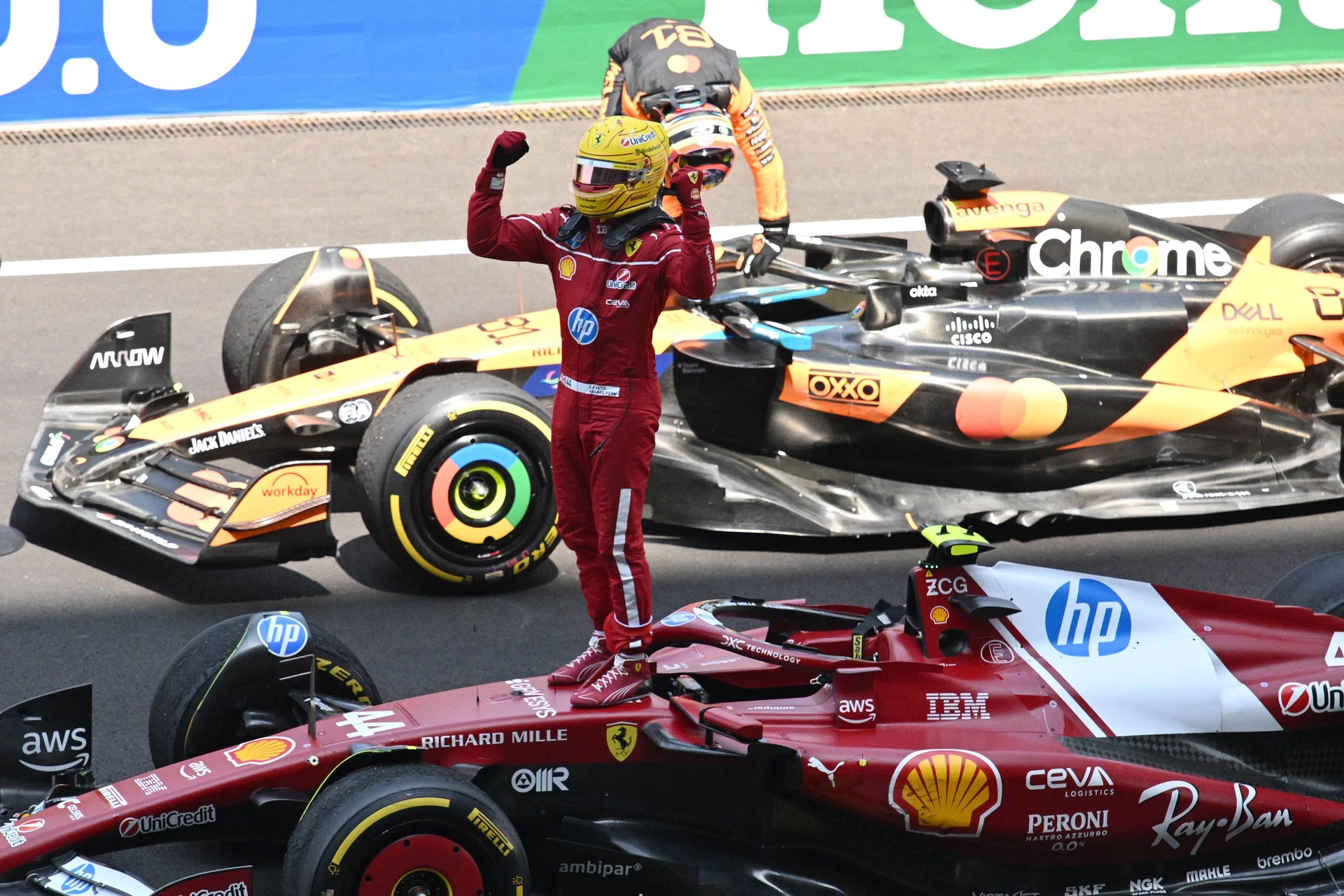 Hamilton dominates Chinese GP sprint for first Ferrari win - The ...