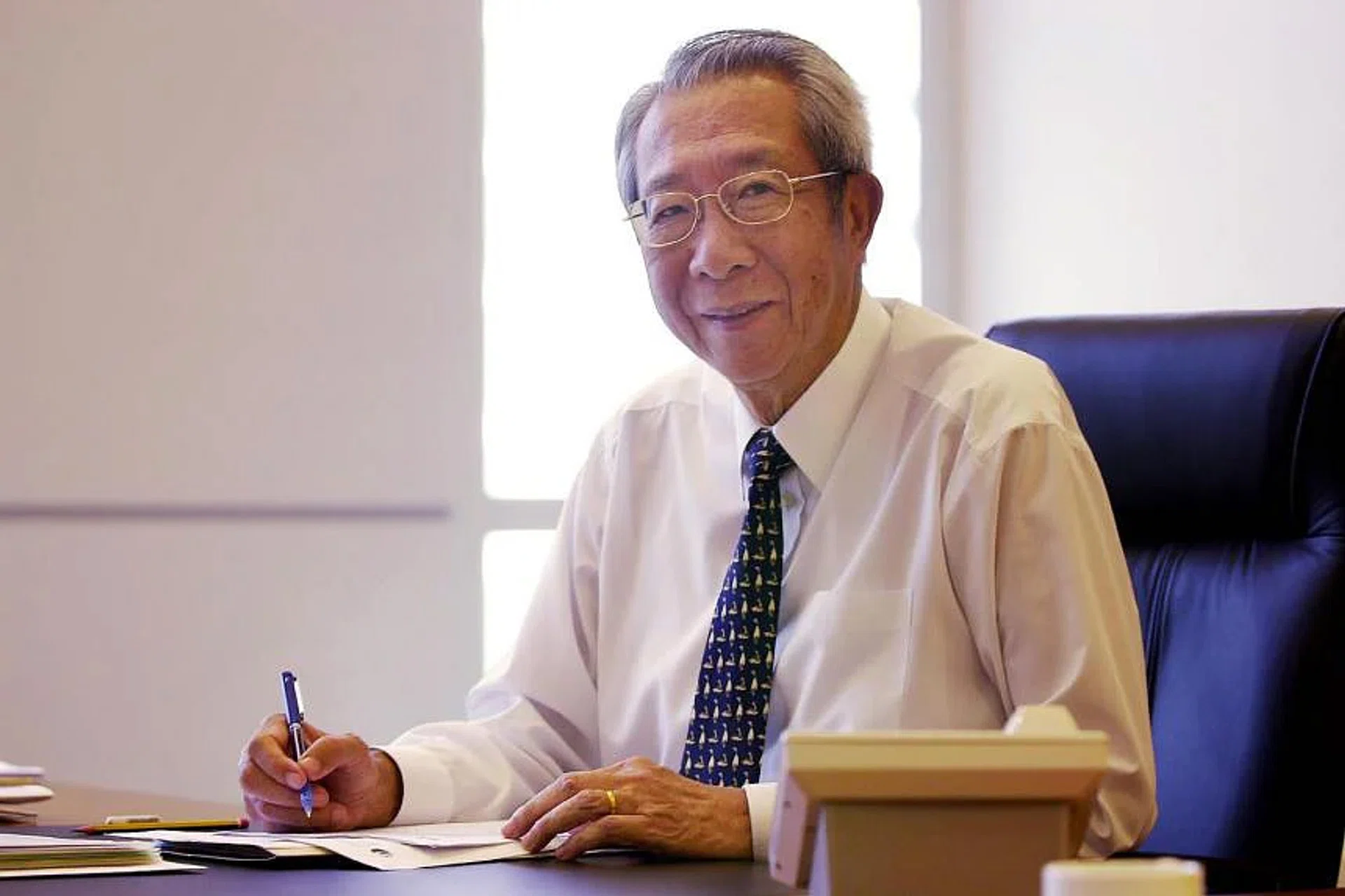 SIA founding managing director Lim Chin Beng dies at age 90 - The ...