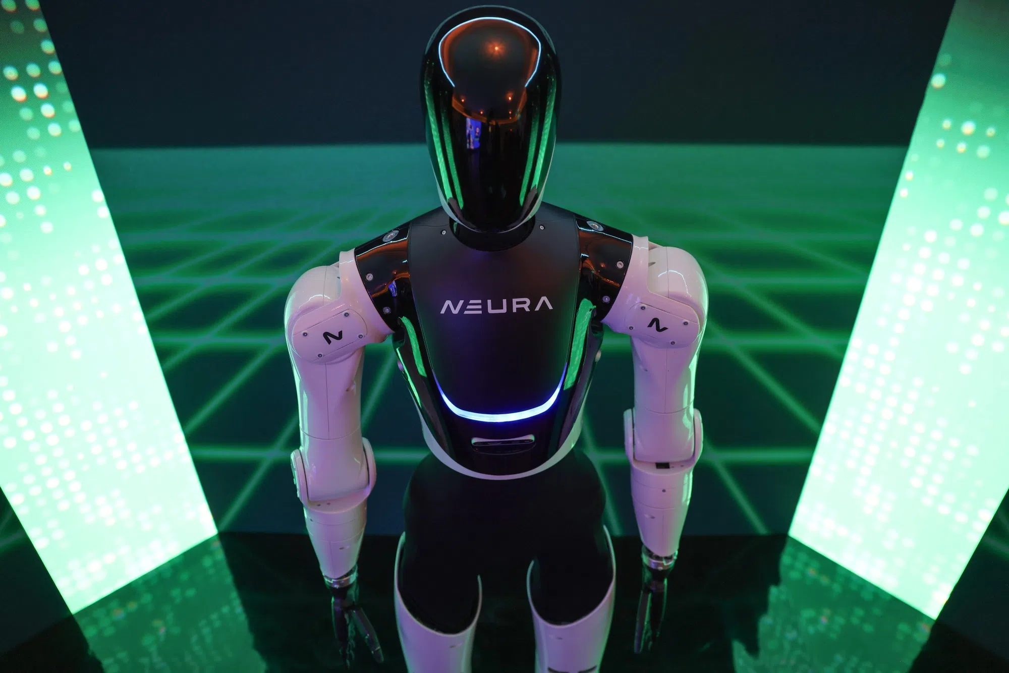 Humanoid robot maker Neura robotics raises US$120 million round - The ...