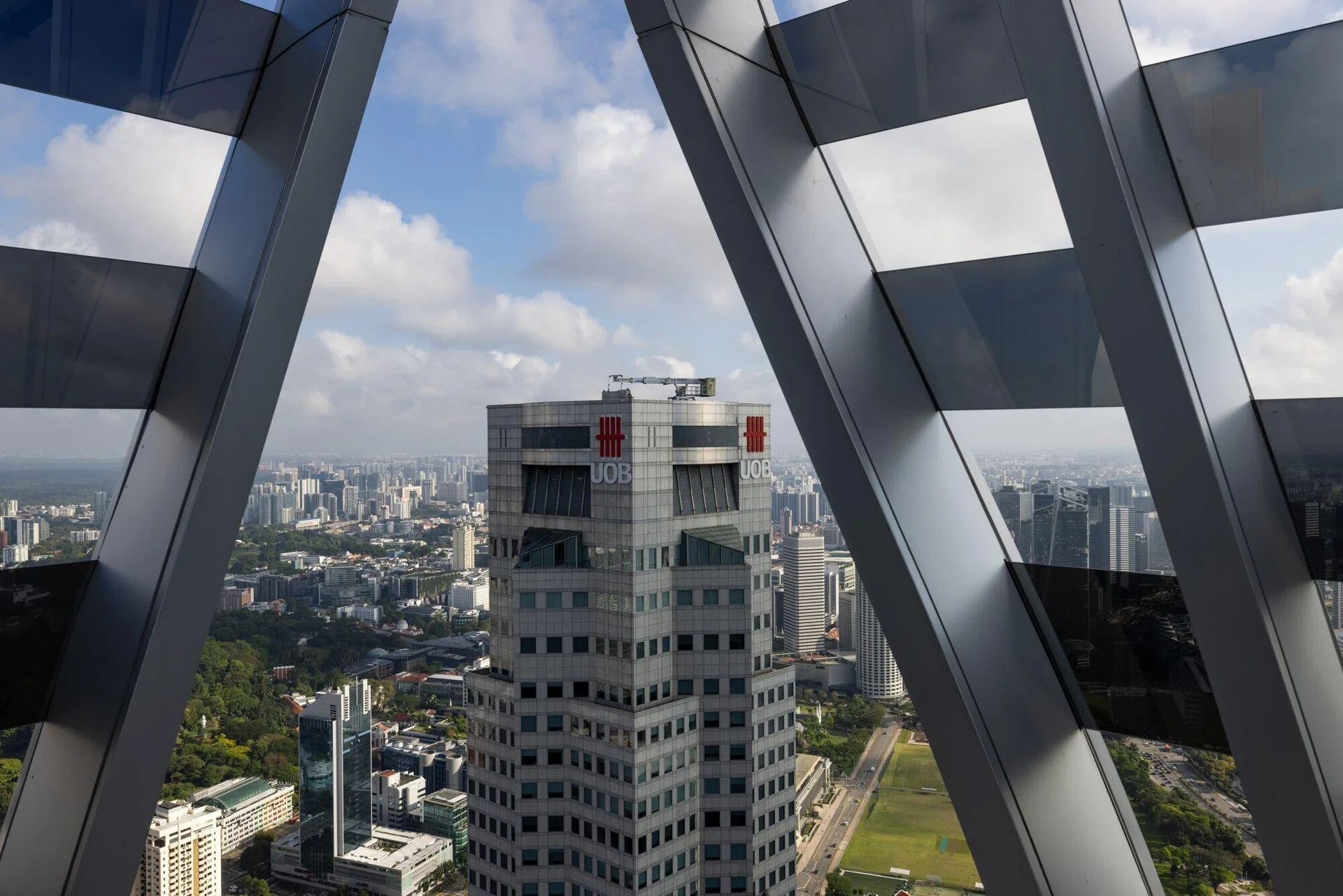 UOB prices A$1 billion worth of conventional single-tranche senior ...