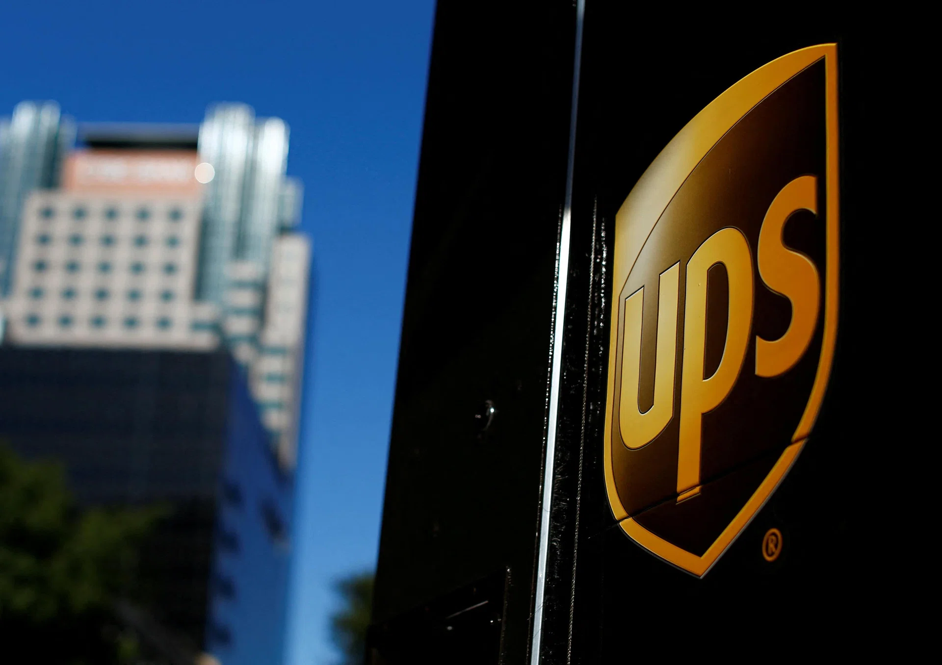 UPS sees profit growth for first time in nearly 2 years - The Business ...