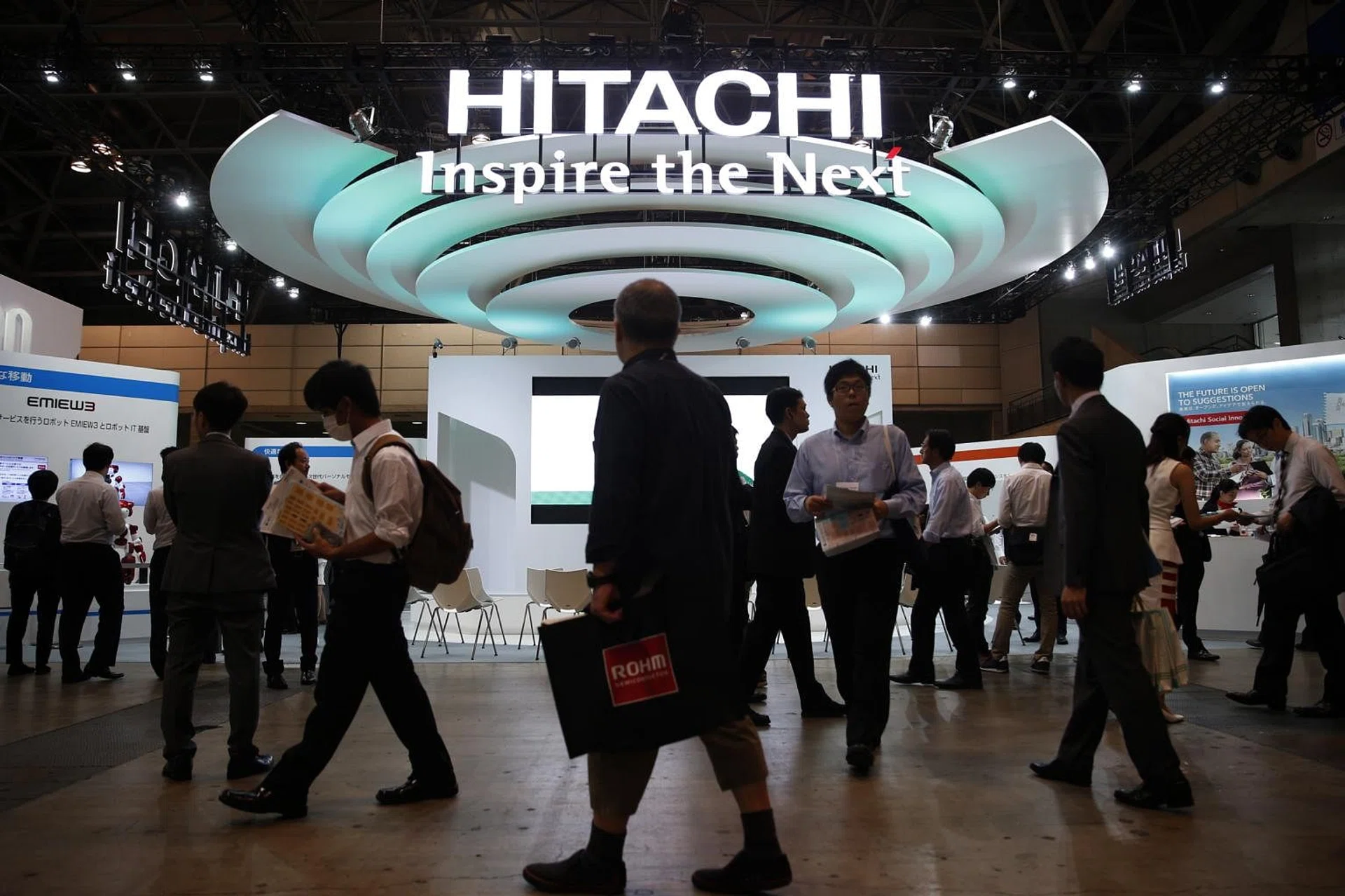 Mitsubishi UFJ Lease to buy Hitachi Capital in deal worth US$2.8b - The ...
