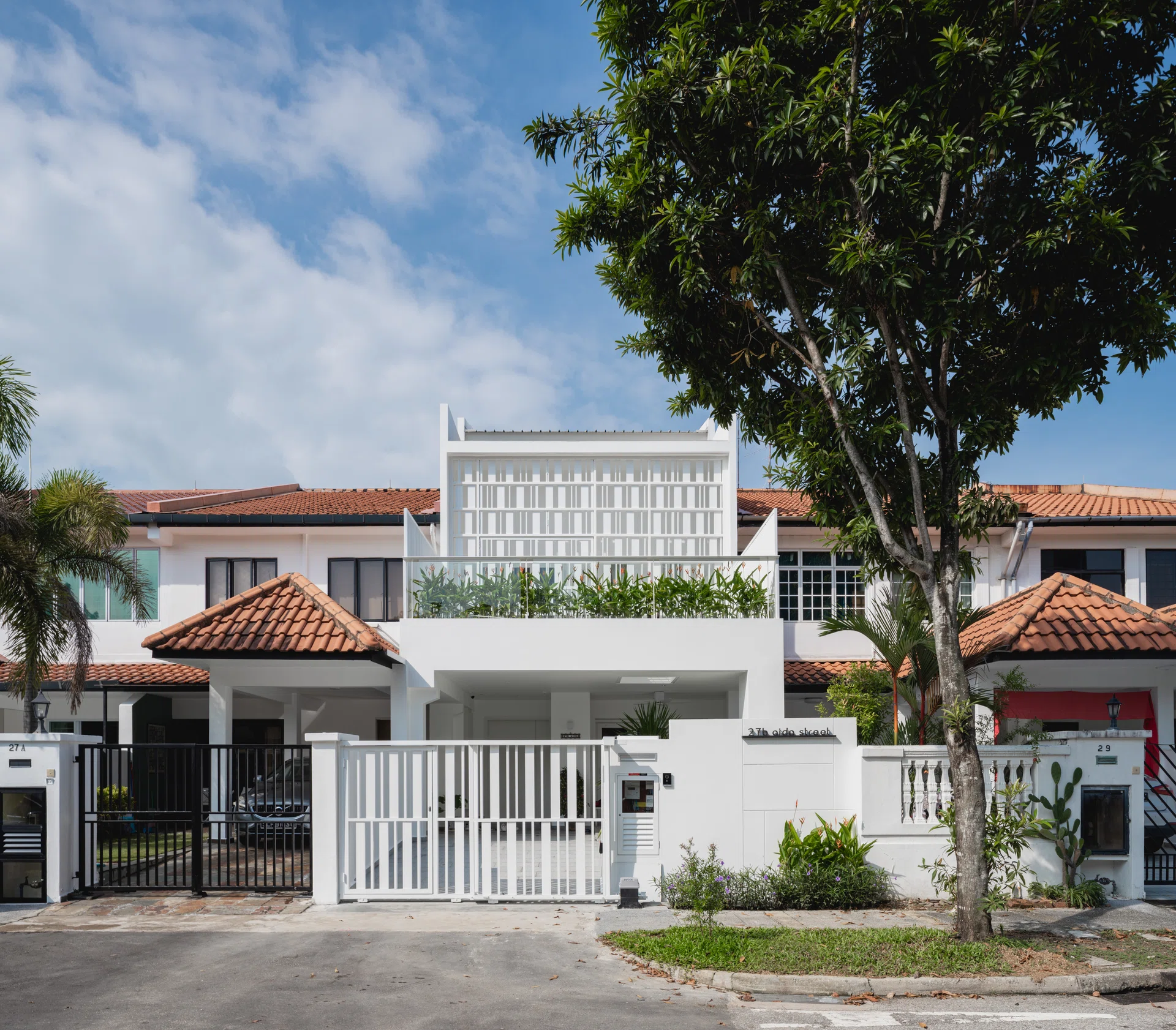 Design inspiration: This terrace house in Upper East Coast brings light ...