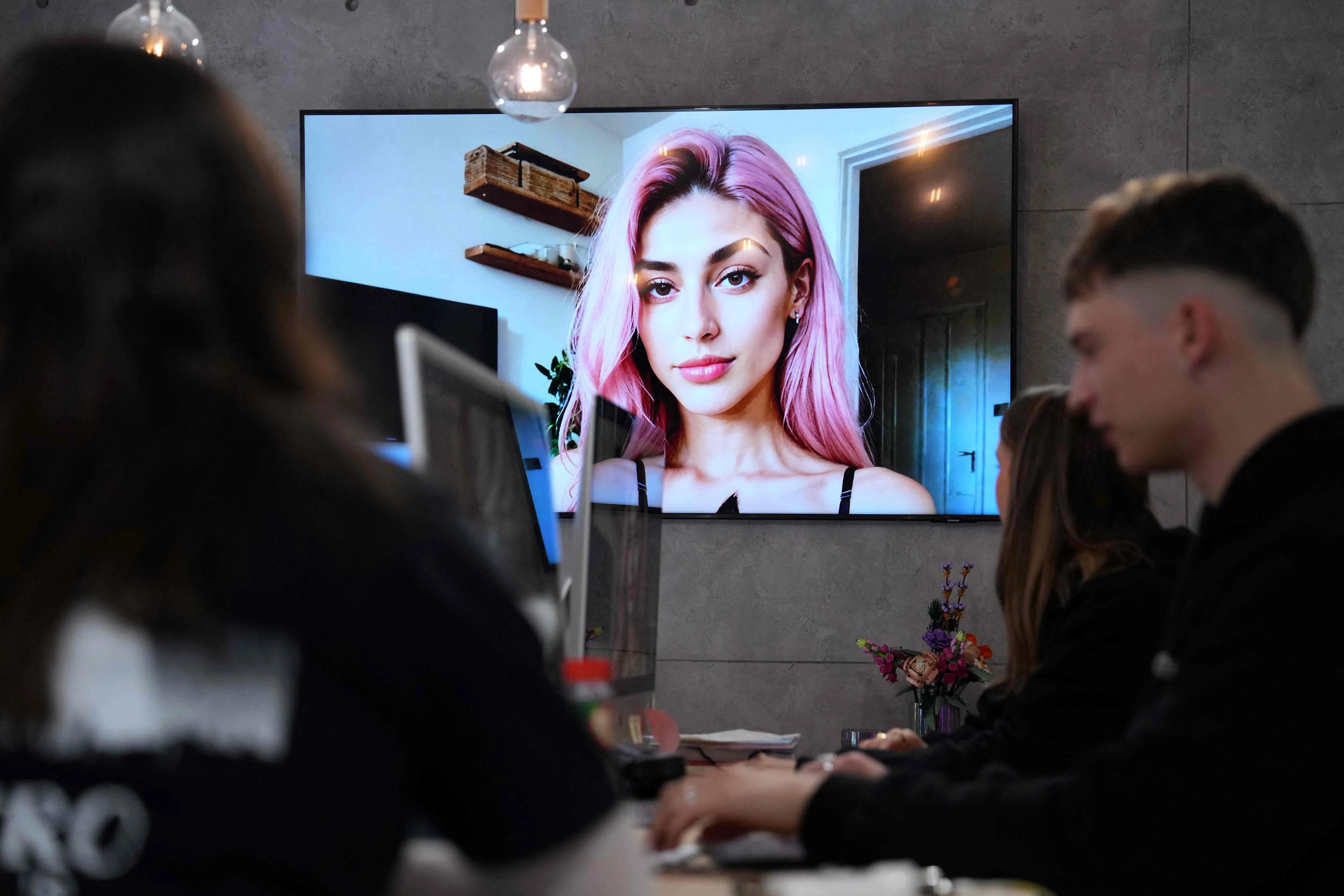 AI vs humans: Influencers face competition from virtual models