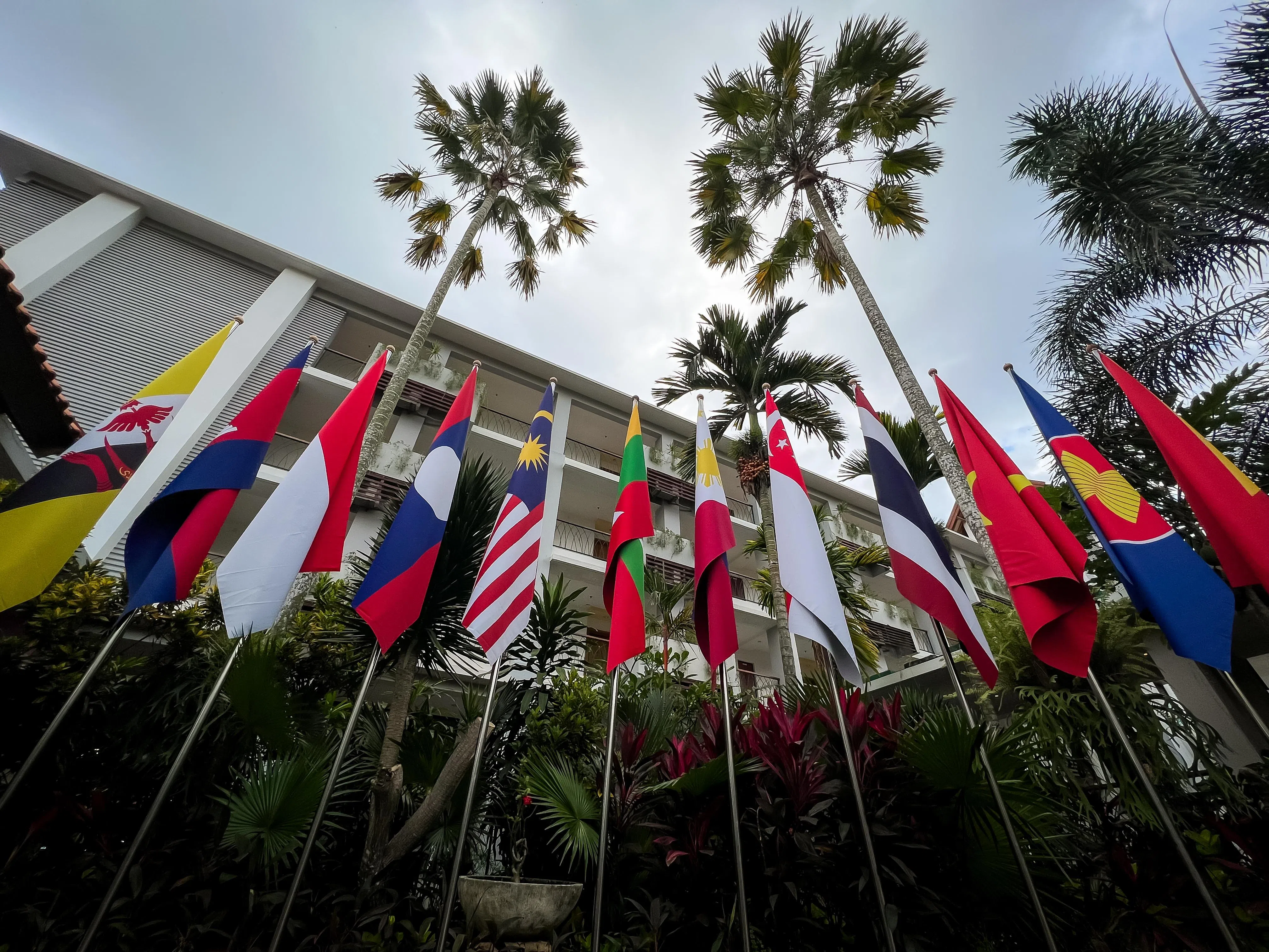 China, Asean complete negotiations on upgraded free trade deal - The ...