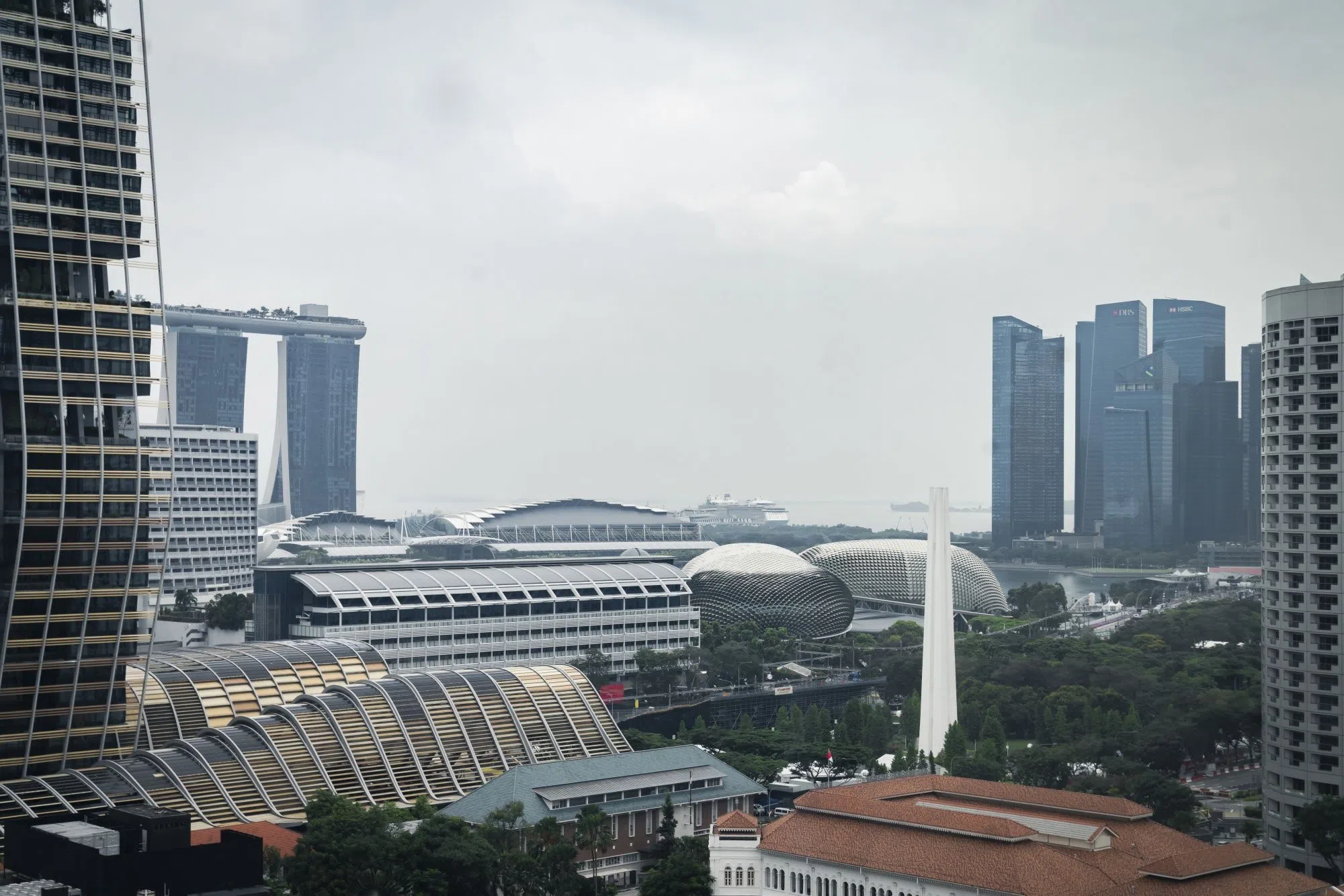 October average room rates for Singapore hotels dip slightly but remain ...