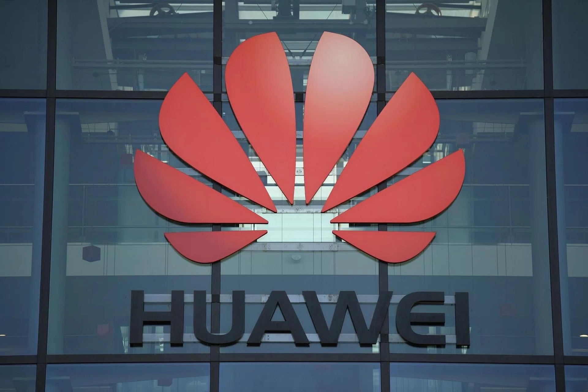 Huawei removes Tencent games in dispute over cooperation - The Business ...