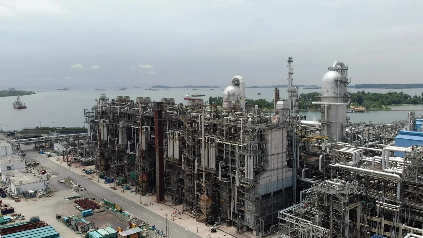 Shell to build Asia's largest pyrolysis oil upgrader unit that will ...