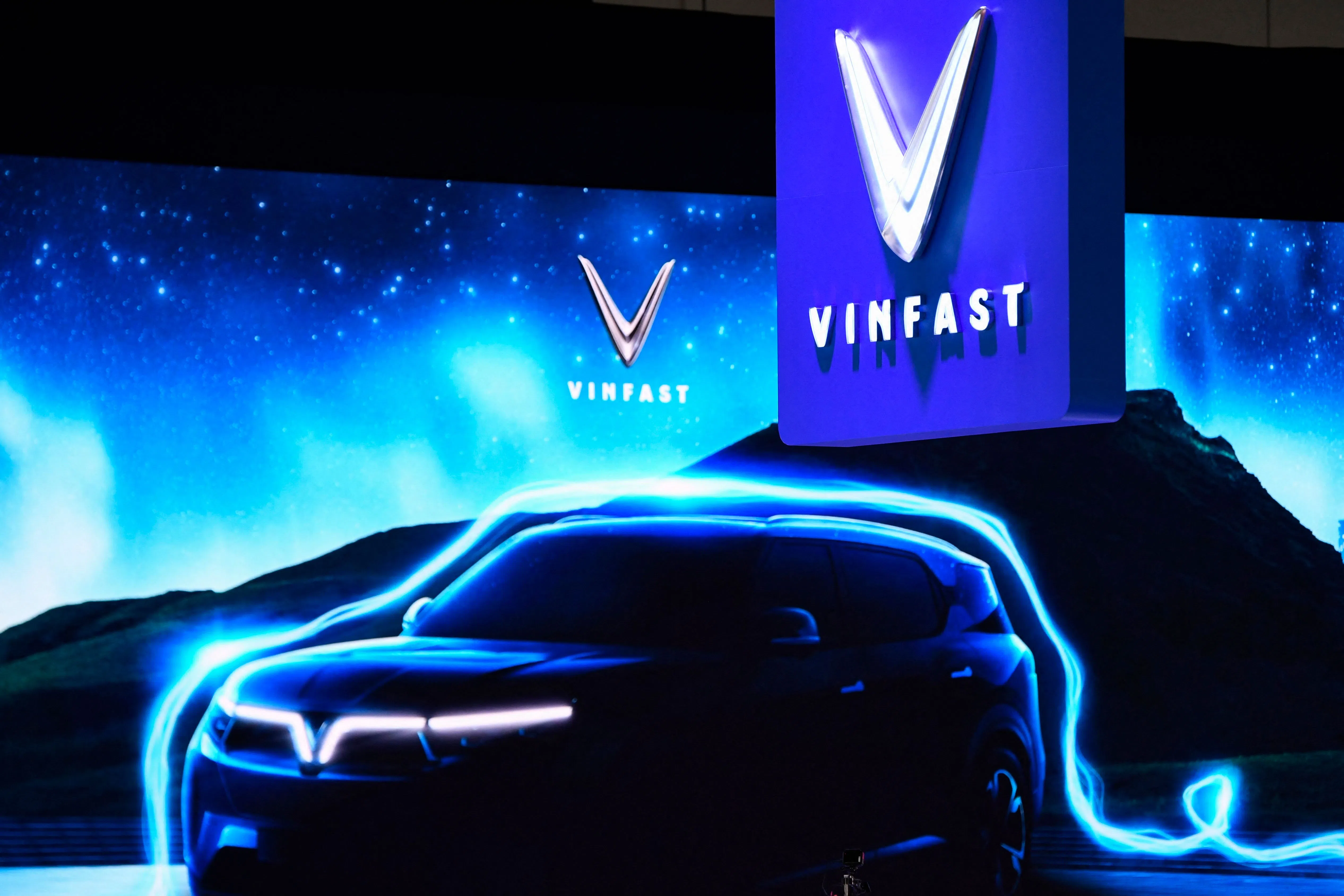 VinFast parts ways with 4 top executives as it readies expansion - The ...