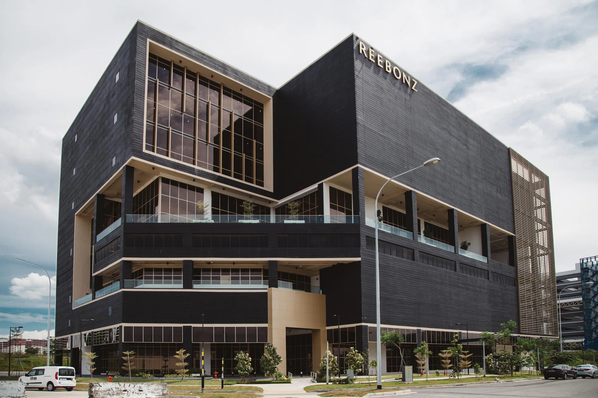 Reebonz Building sold for S$39 million to entity held by Tan family of ...