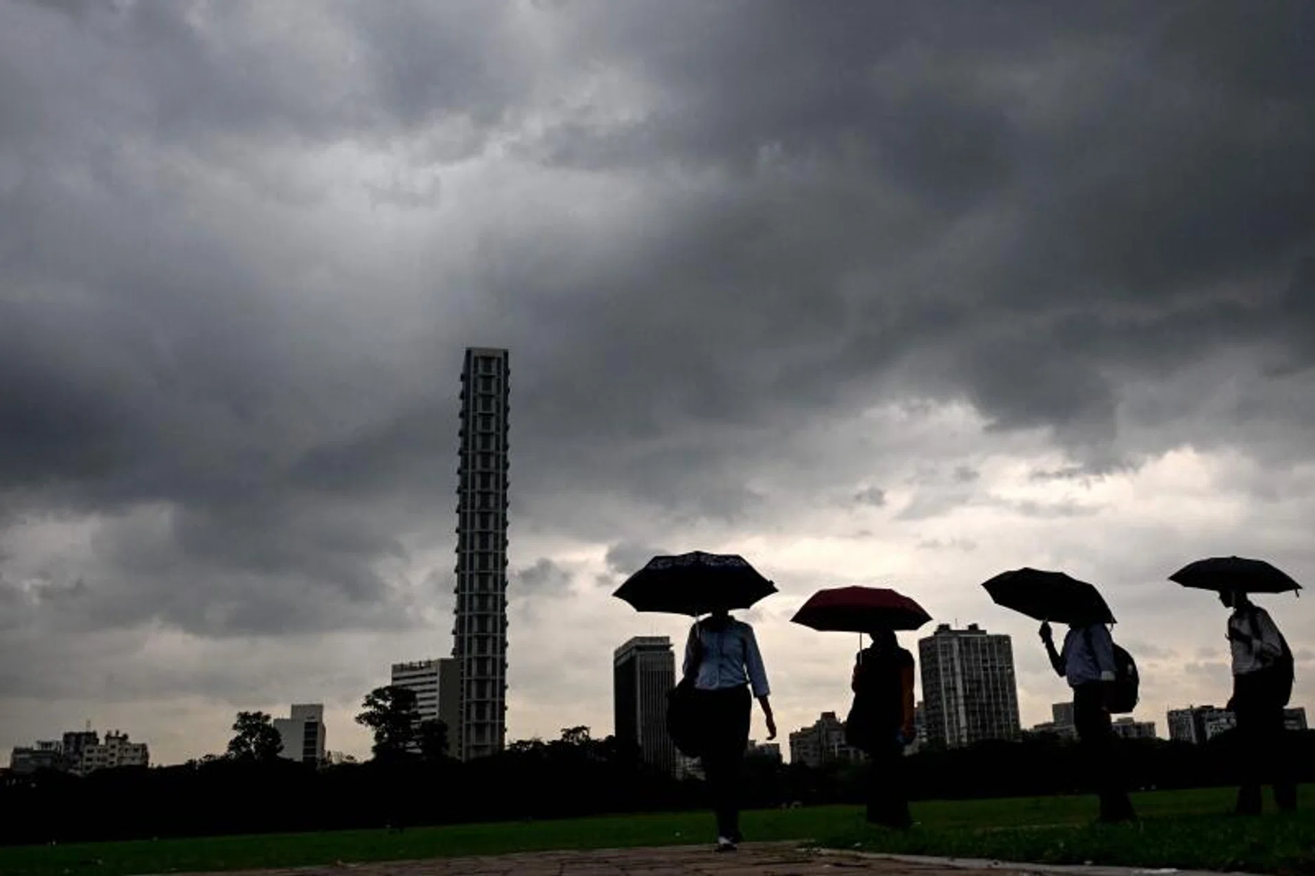 India's monsoon set to cover entire country over a week early - The ...