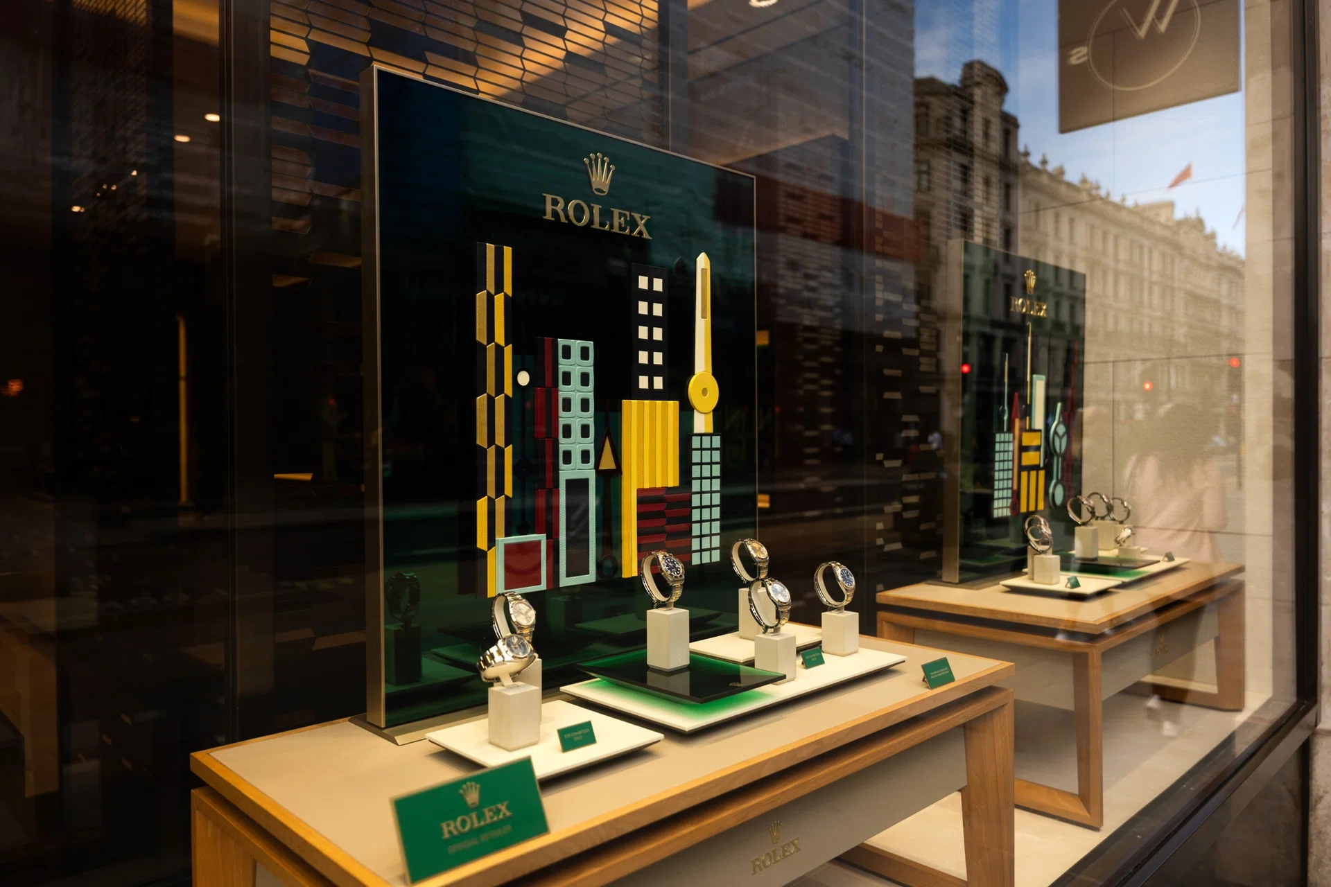 Top UK Rolex retailer expects double sales by 2028 - The Business Times