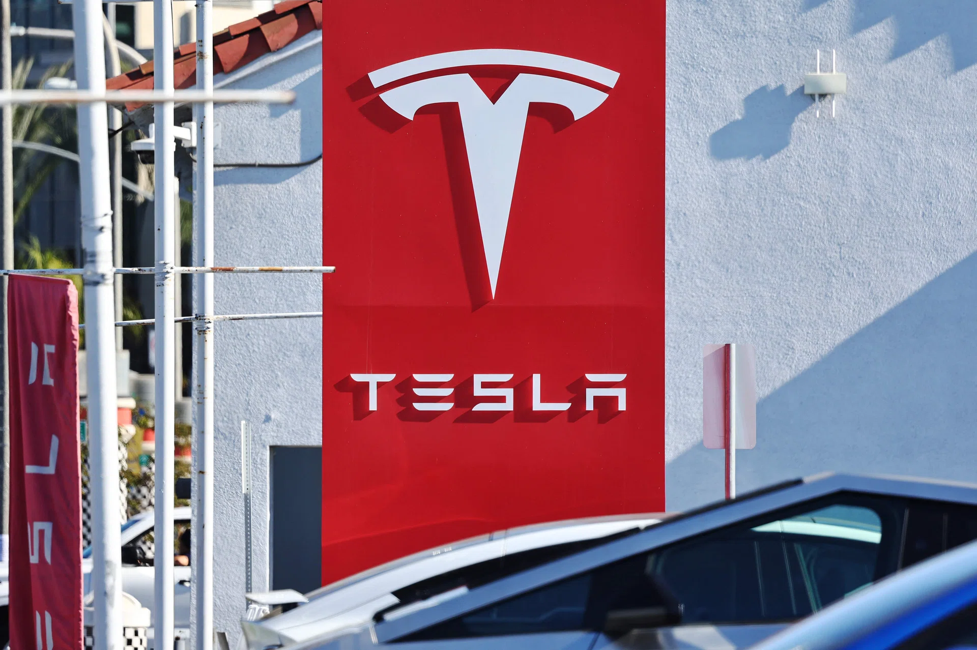 Tesla launches new Model Y in US, Canada, Europe weeks after China ...