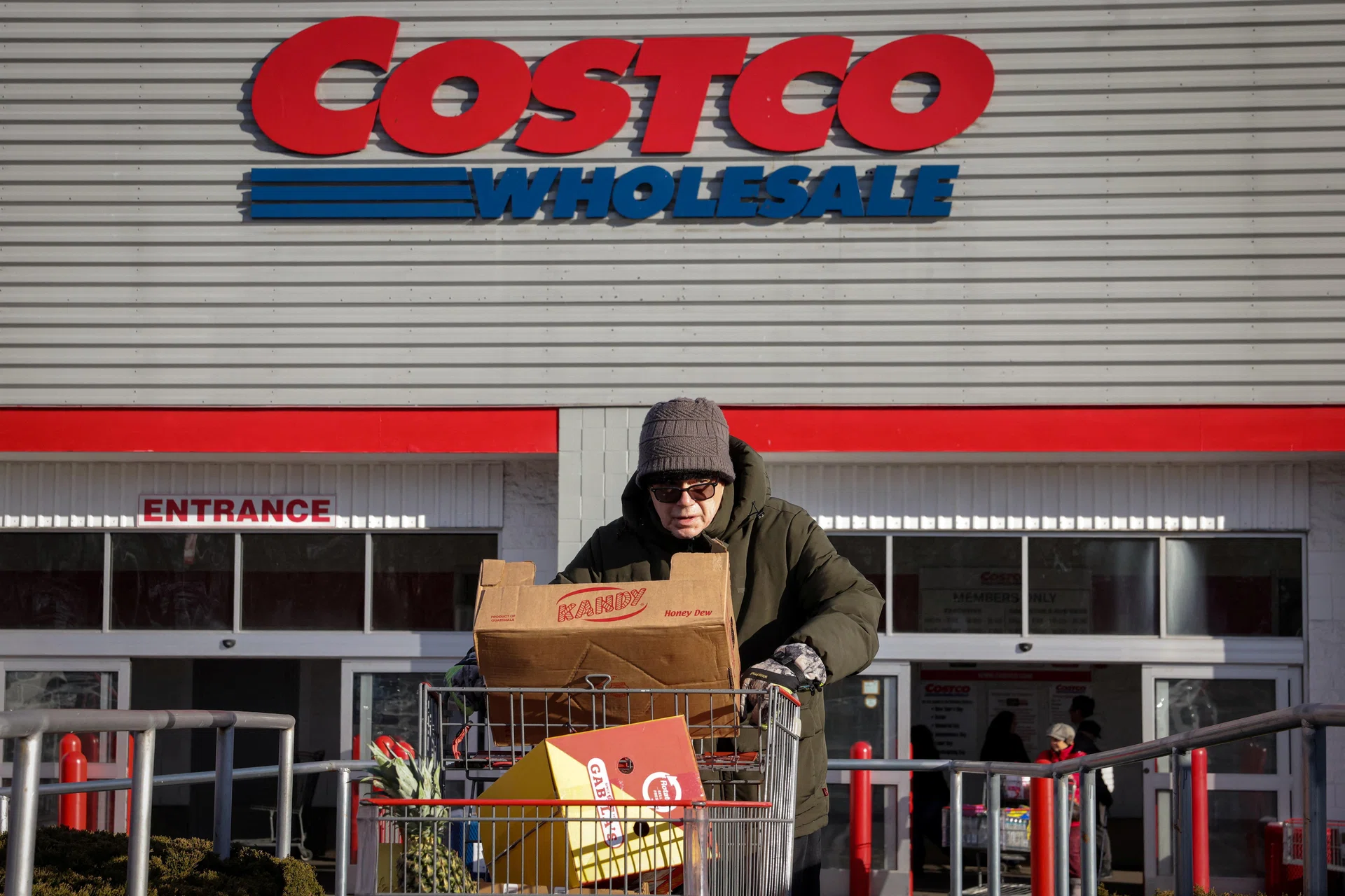 Costco customers sue for share of refunds from Trump tariffs - The ...