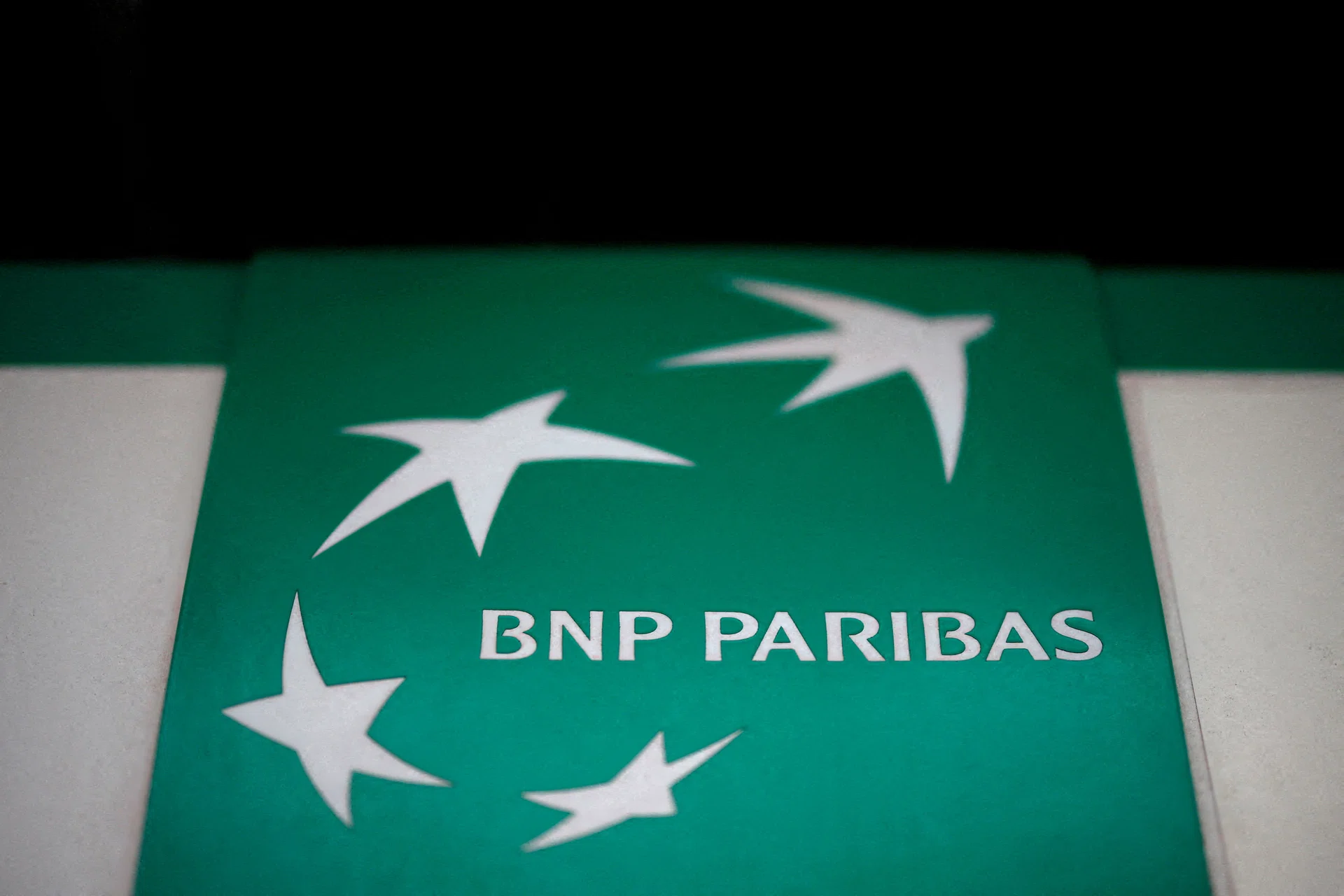 BNP expands Australia presence by hiring banker for leverage finance ...