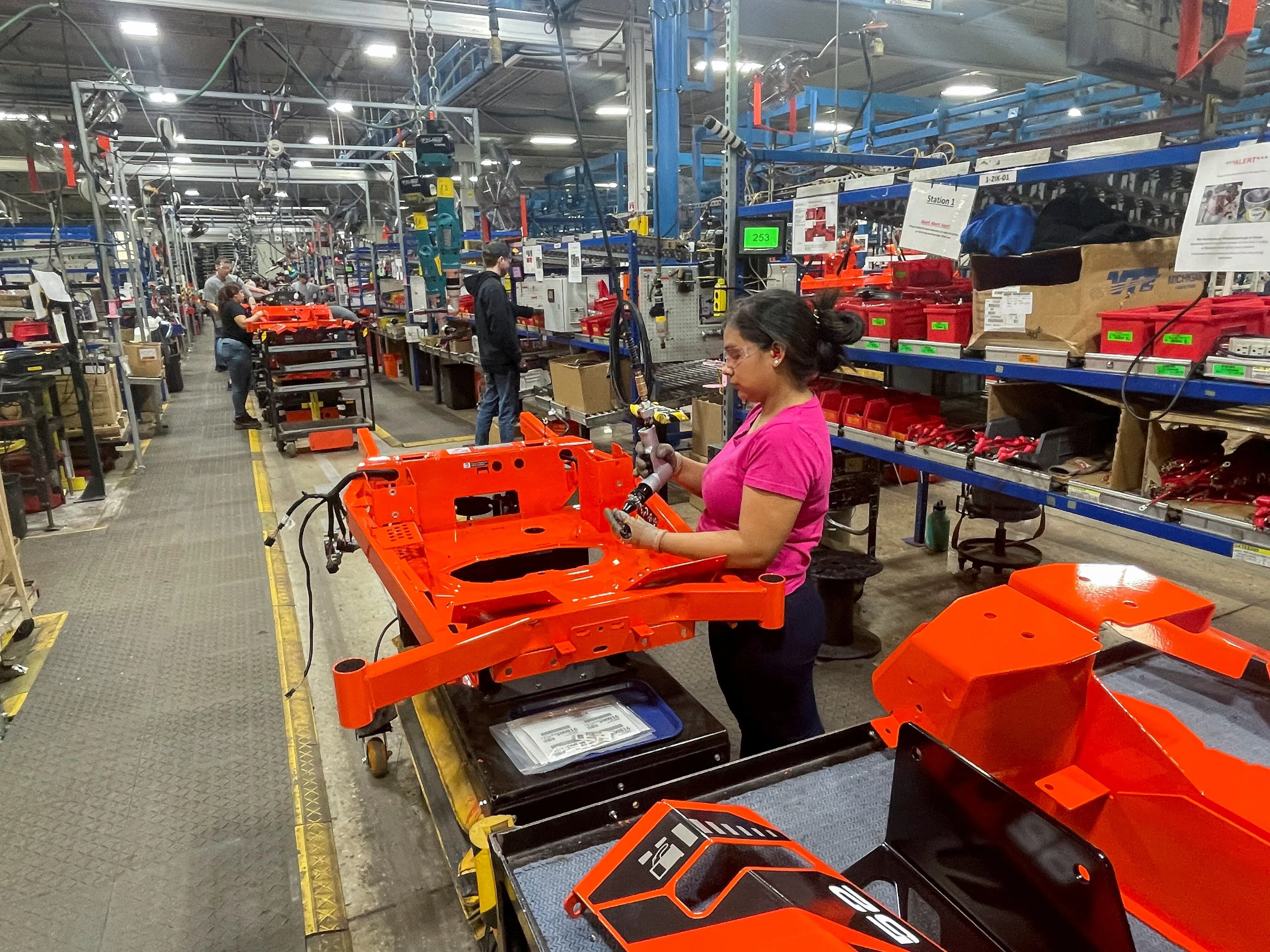 US business activity cools further, no widespread price increases - The ...