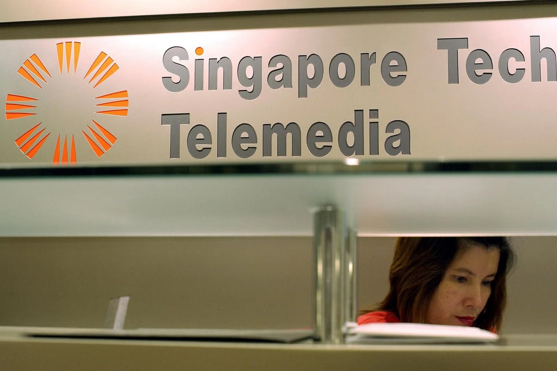 ST Telemedia sells majority stake in Malaysian telecom firm U Mobile ...