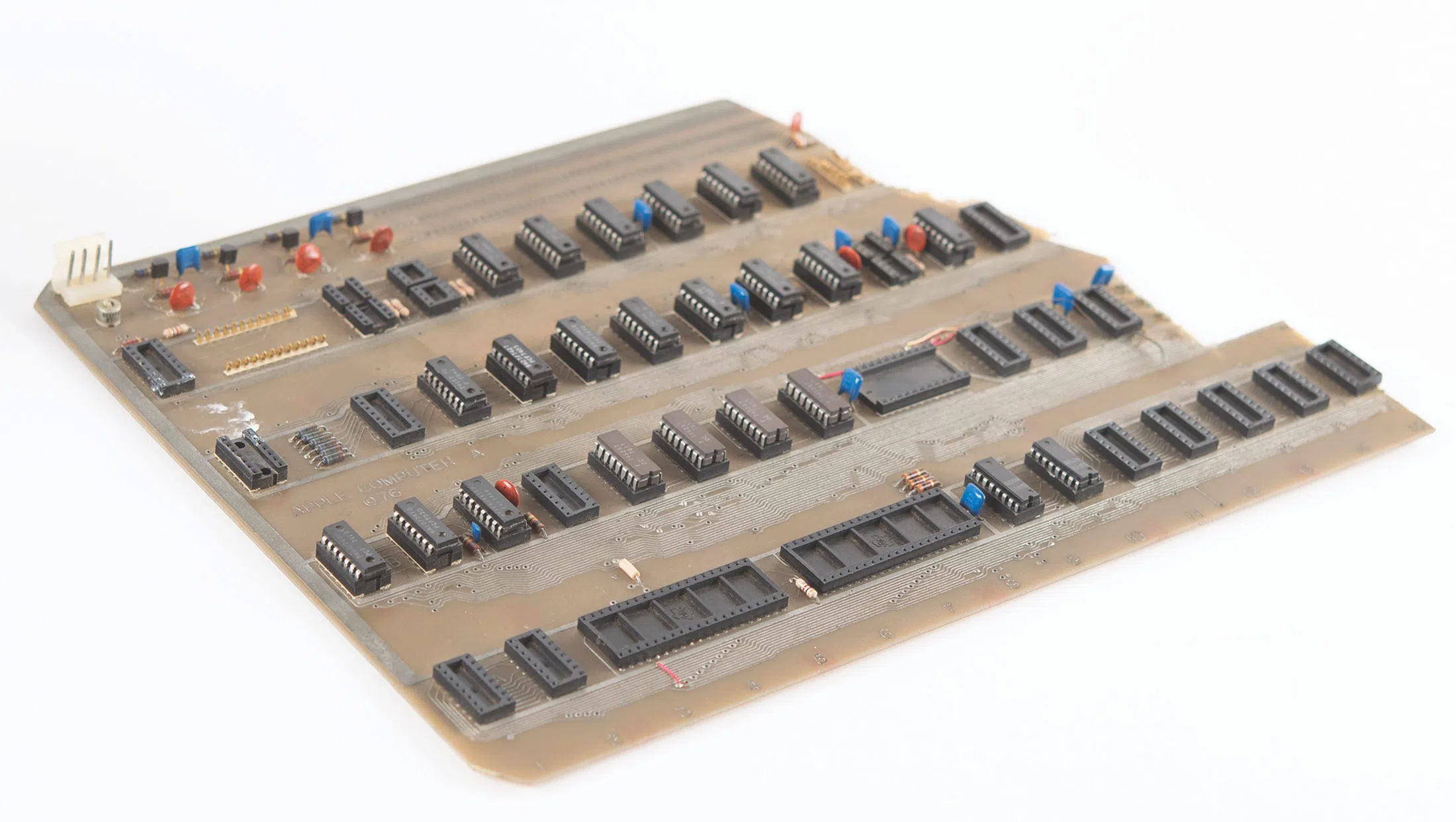 Steve Jobs's Apple-1 Computer prototype is on the auction block - The ...