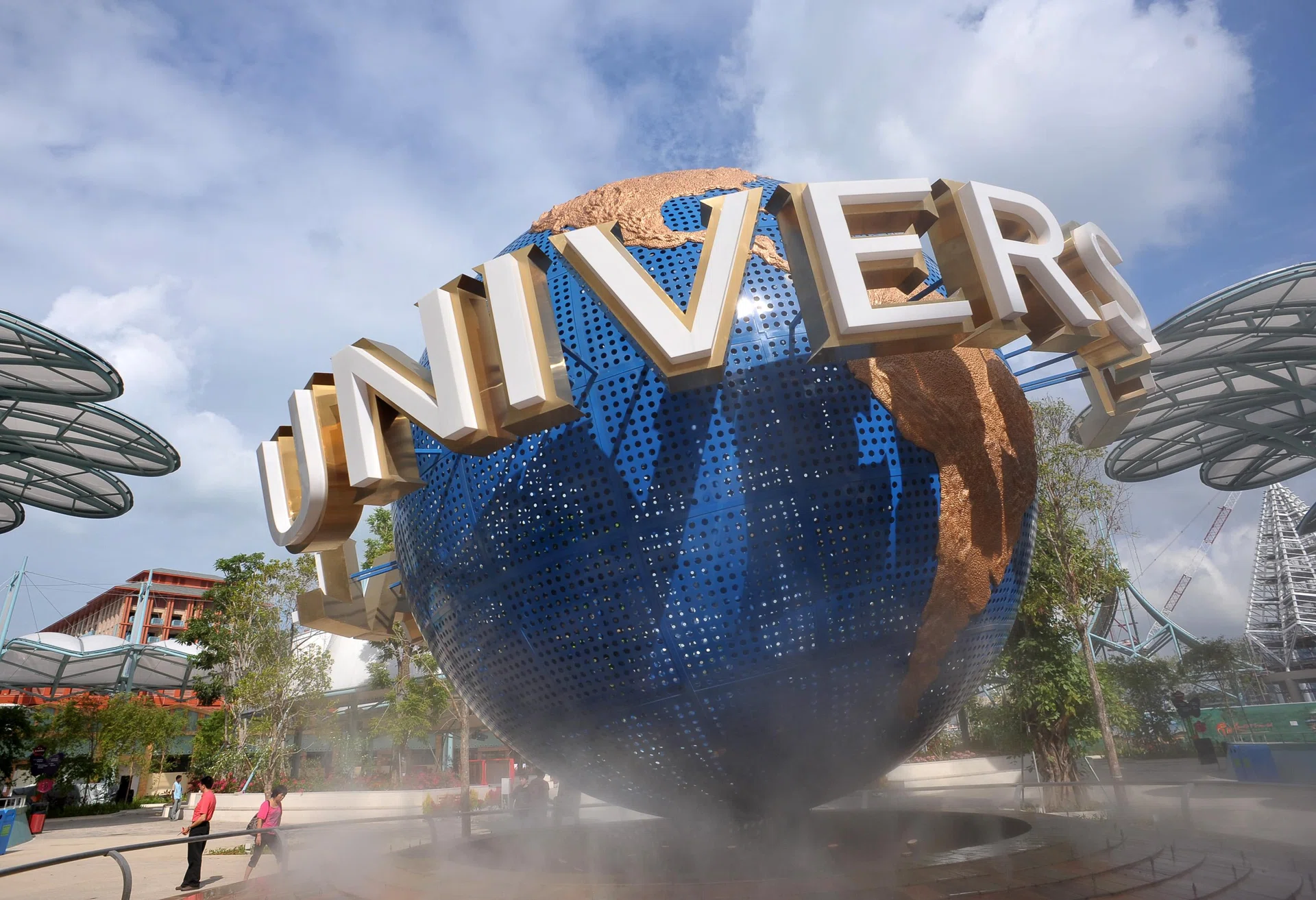 Universal to build its first Europe theme park in the UK - The Business ...