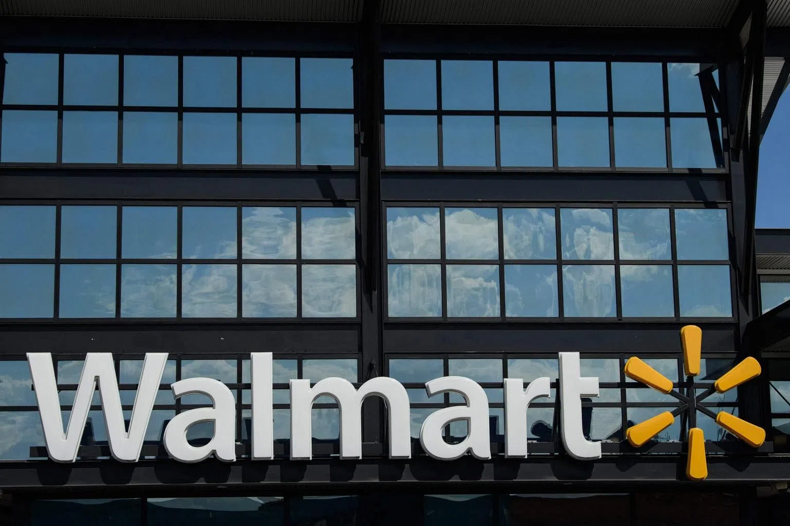 Walmart to hire 150,000 US store workers ahead of holiday season