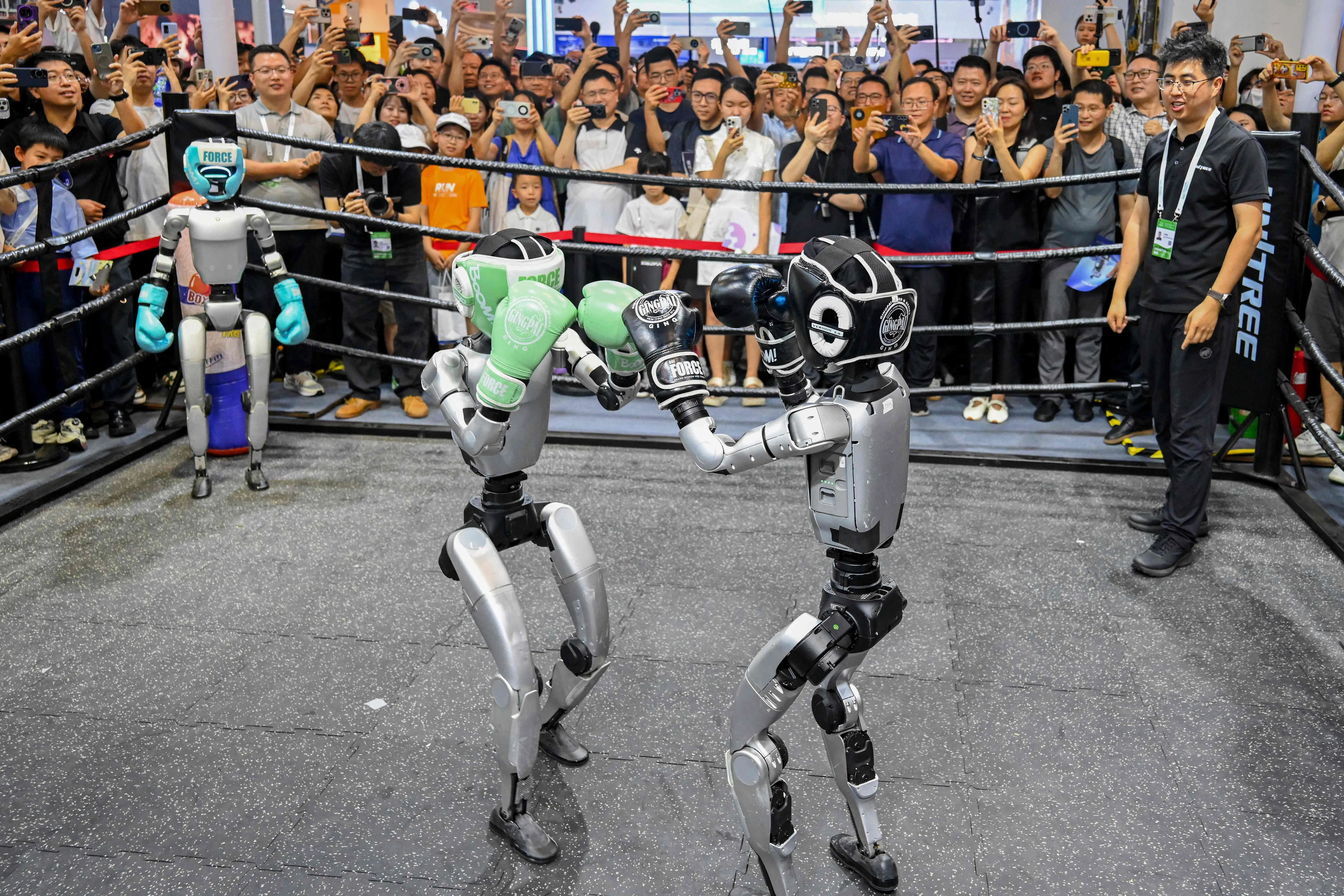 Humanoid robots embodiment of China’s AI ambitions - The Business Times