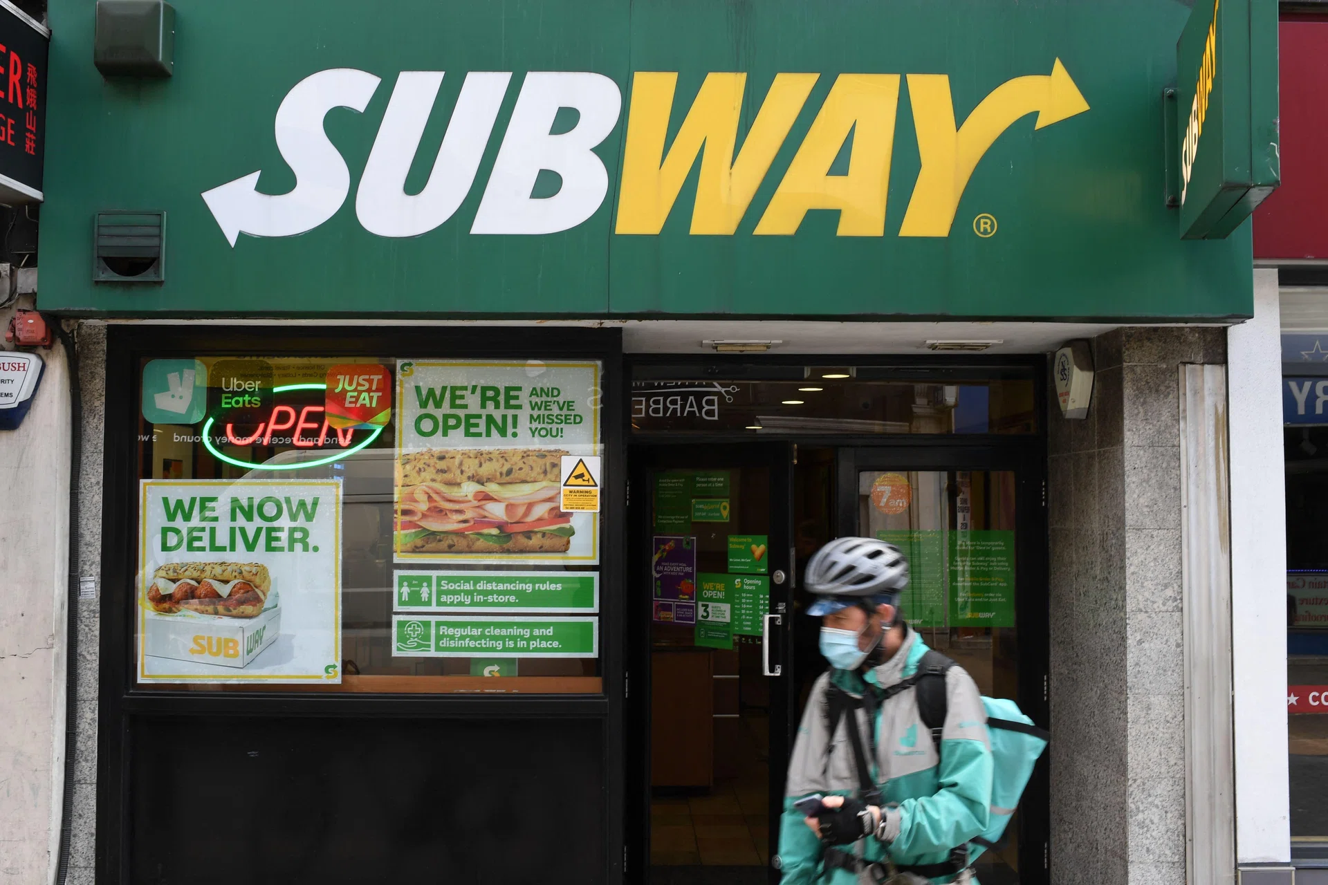 Subway eyes US$2.3 billion asset-backed debt sale - The Business Times