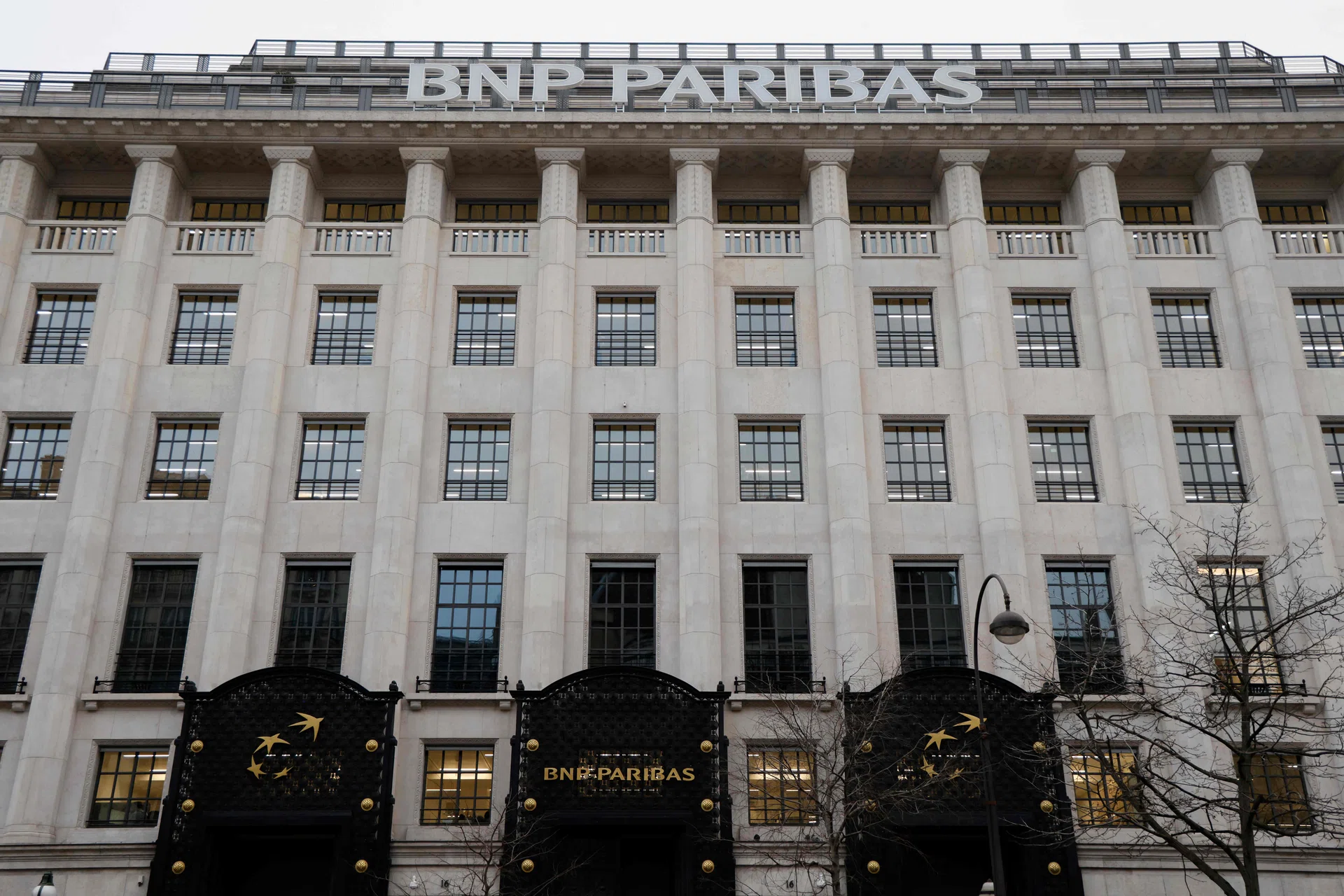 French banks offer a bright spot: resilient results and stable credit ...
