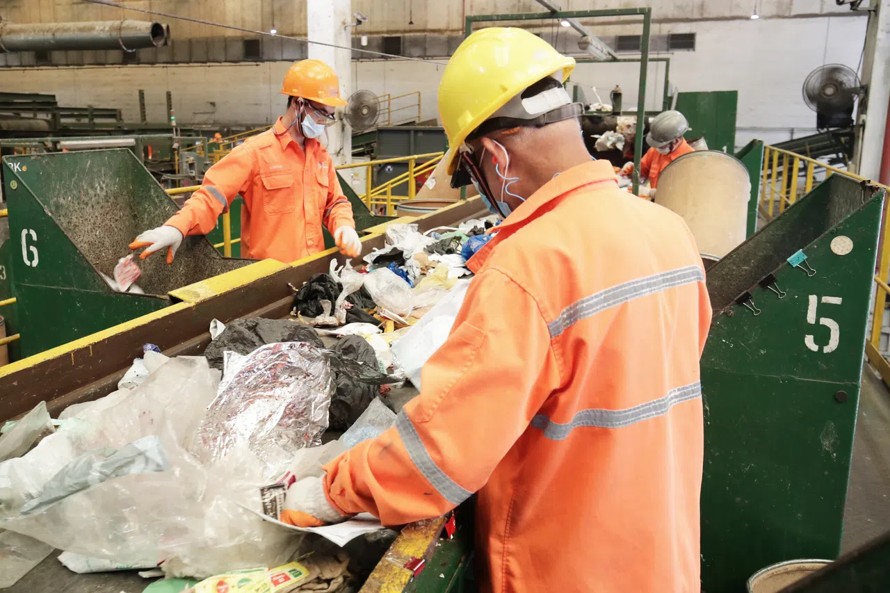Sembcorp exploring sale of waste management unit; early talks started ...